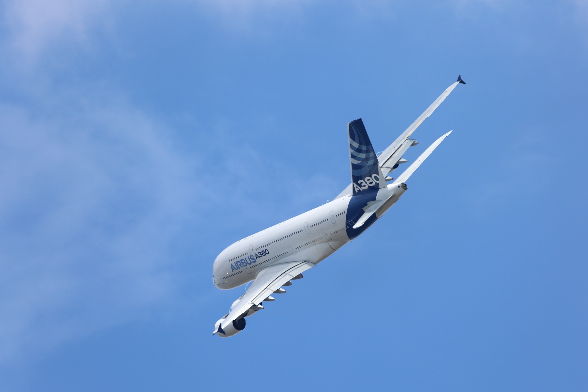 Aircraft Airbus A380 free image download