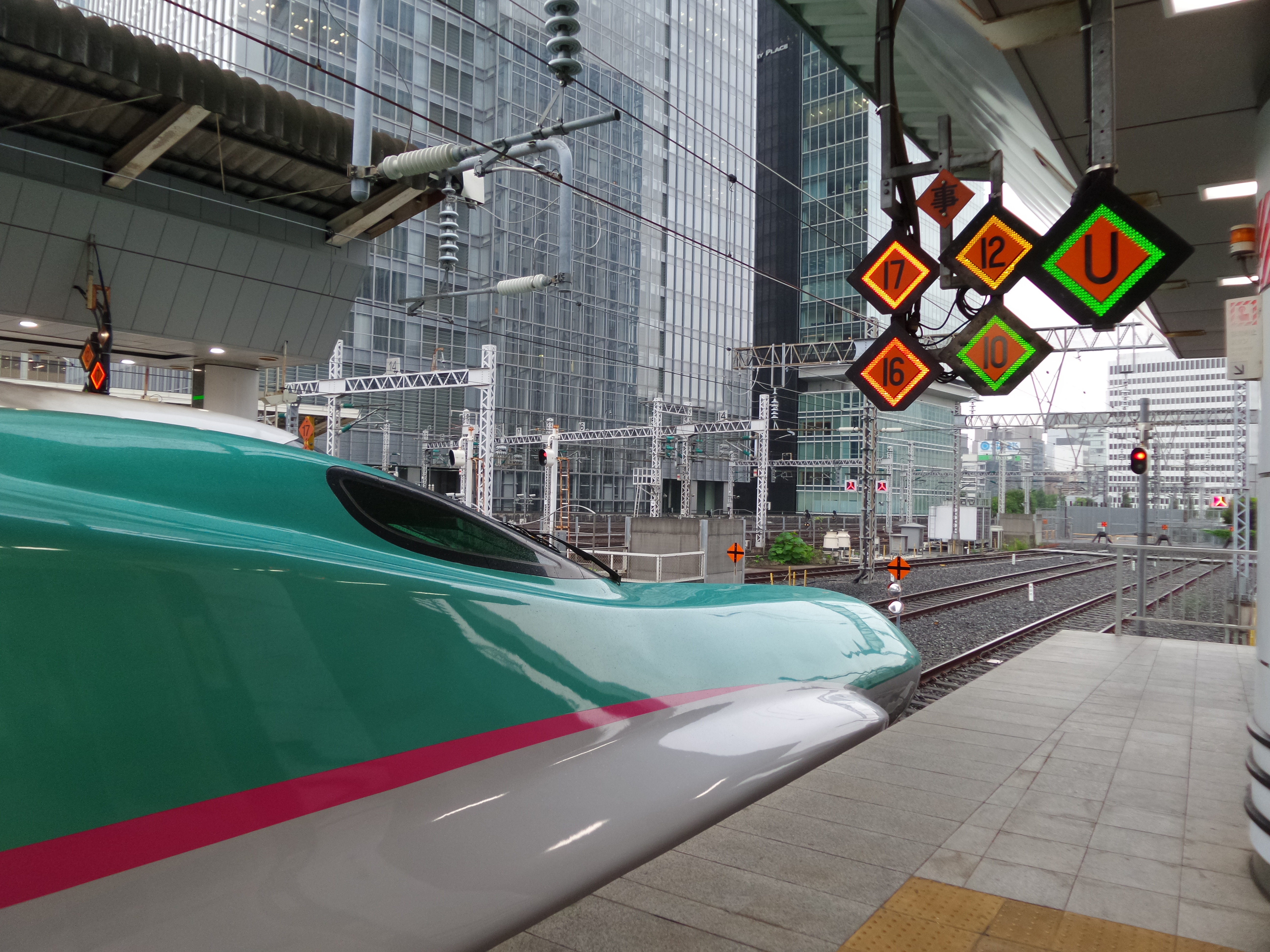 Japan Shinkansen Hayabusa free image download
