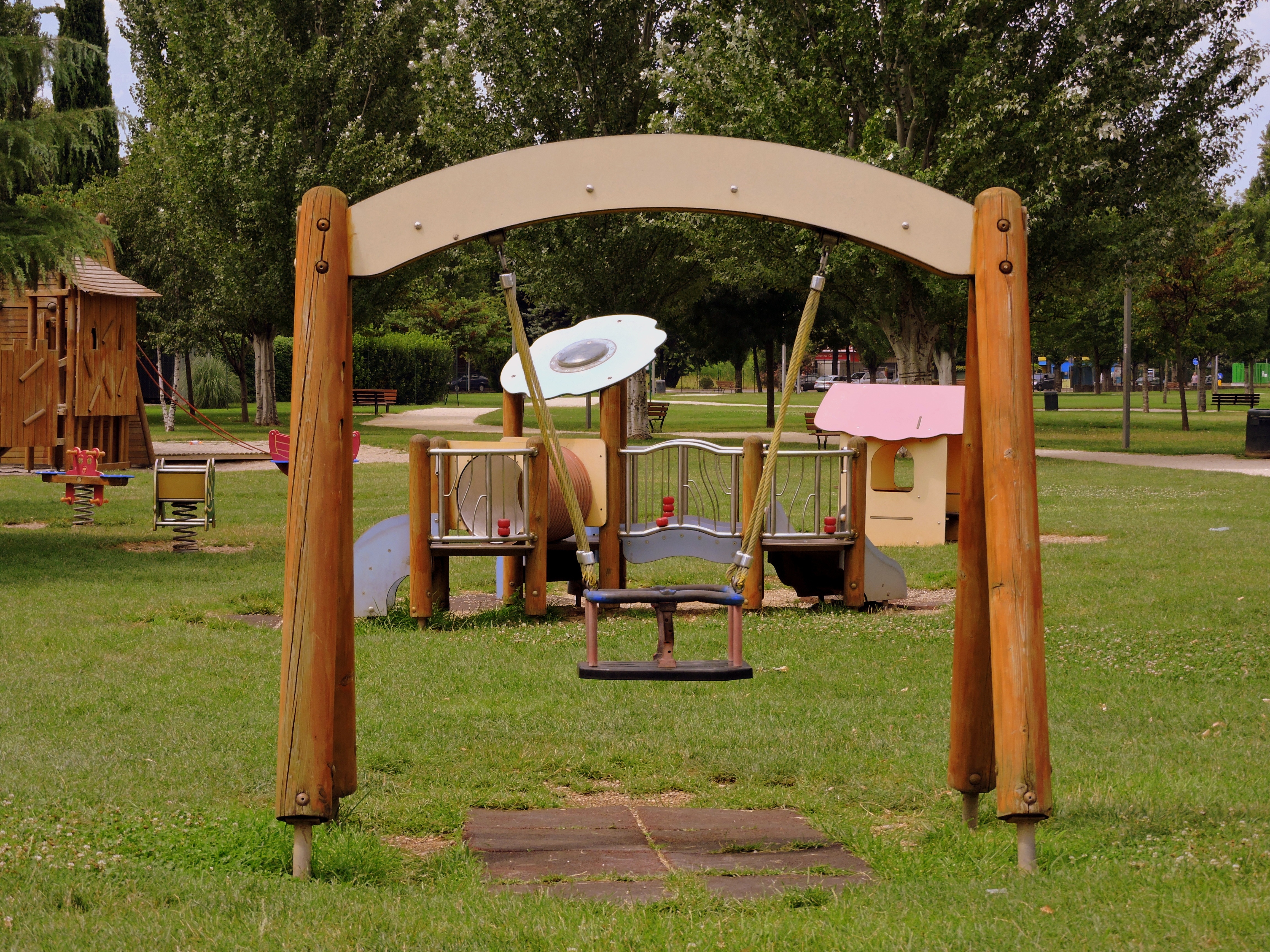 Swing Game Park free image download