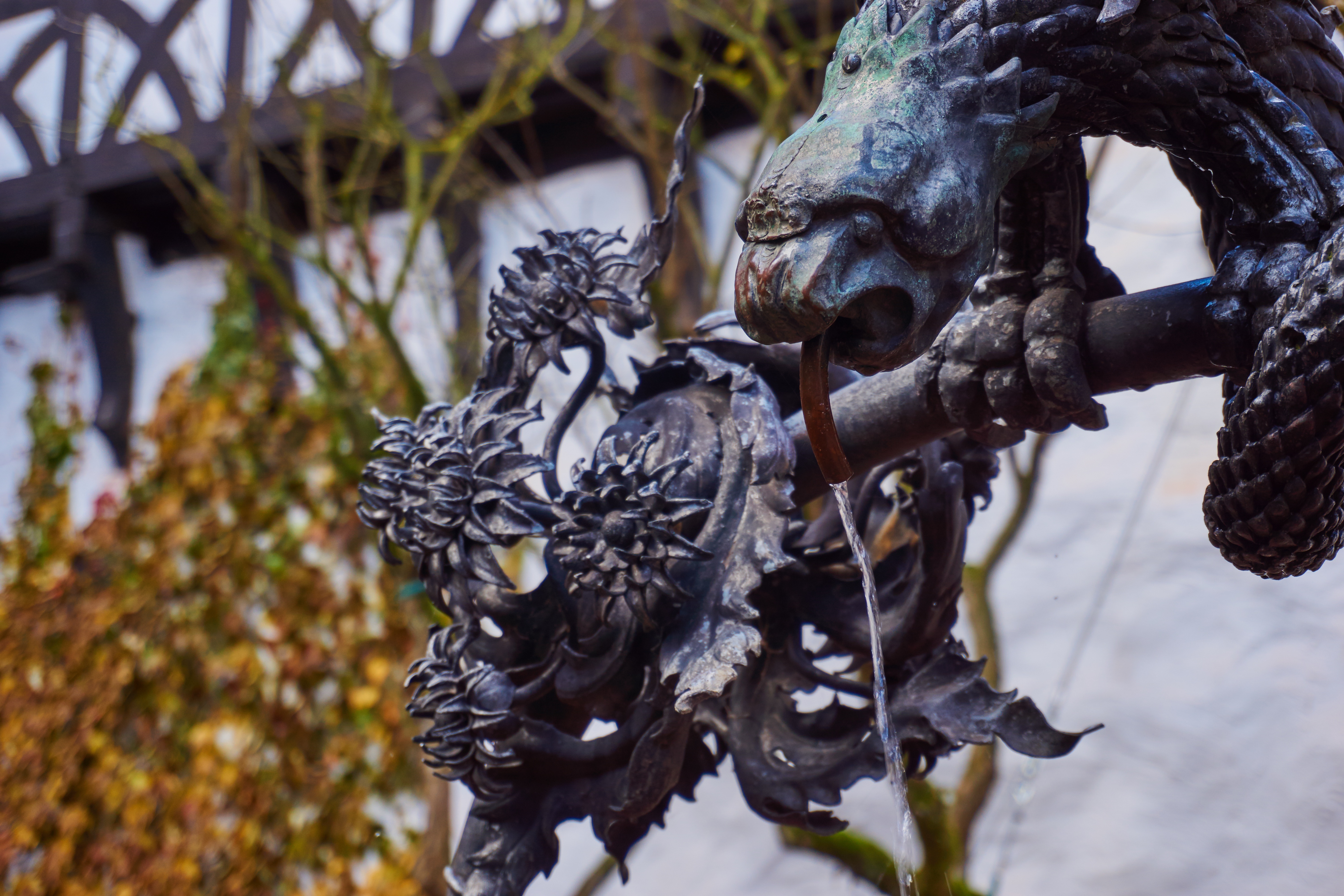 Fountain Old Gargoyle Middle free image download