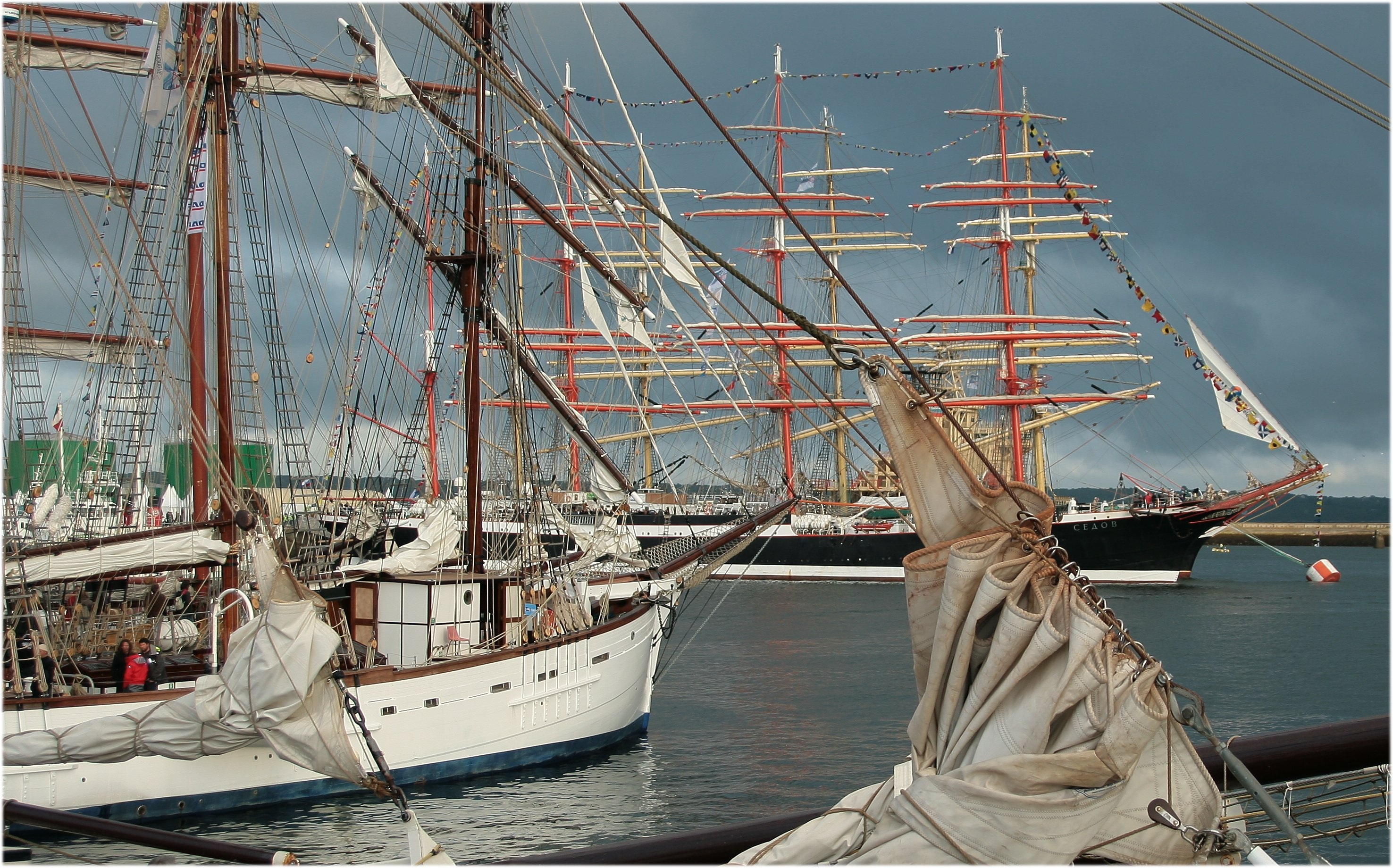 Boat Brest 2012 free image download