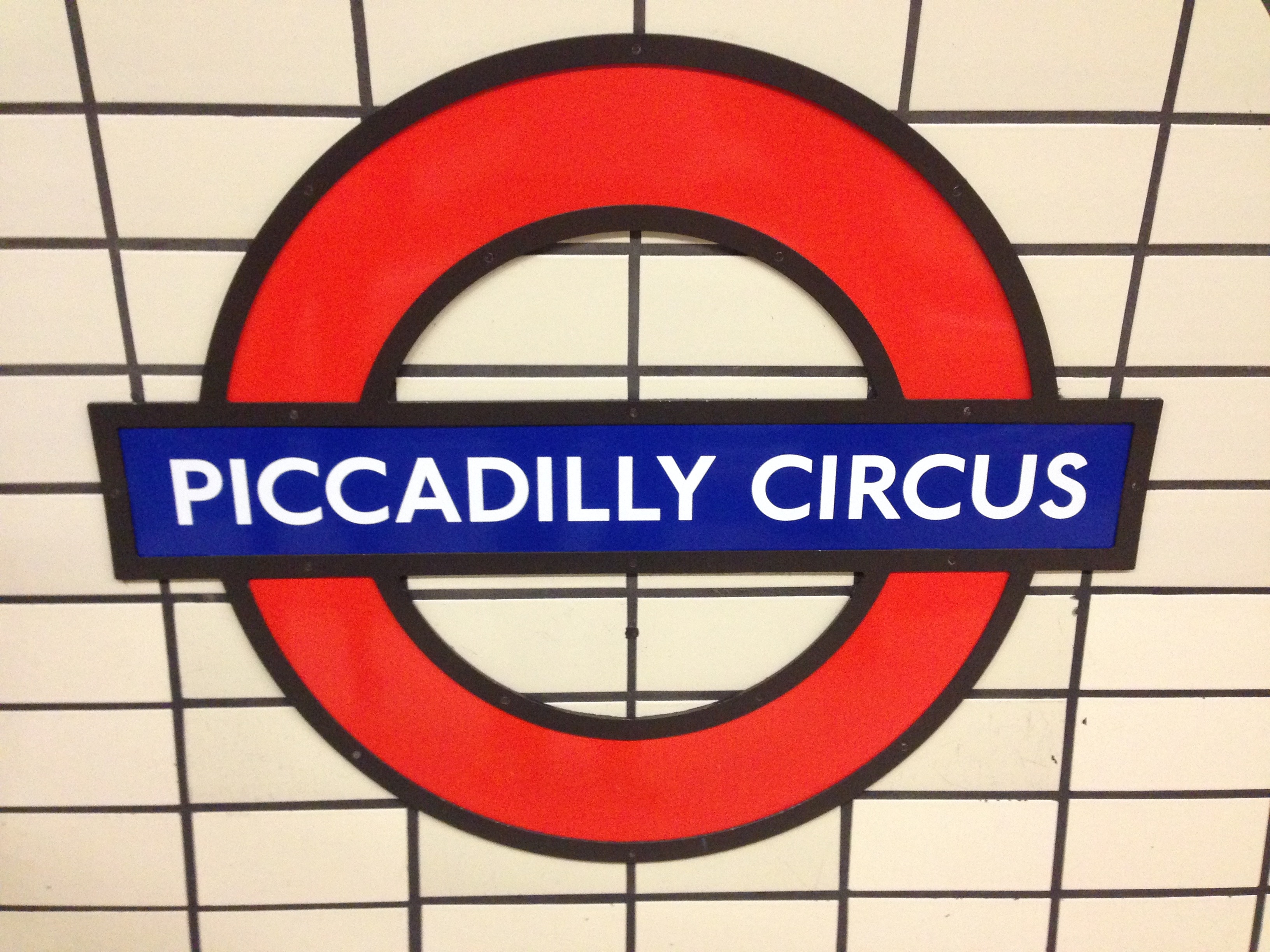 London Metro free image download