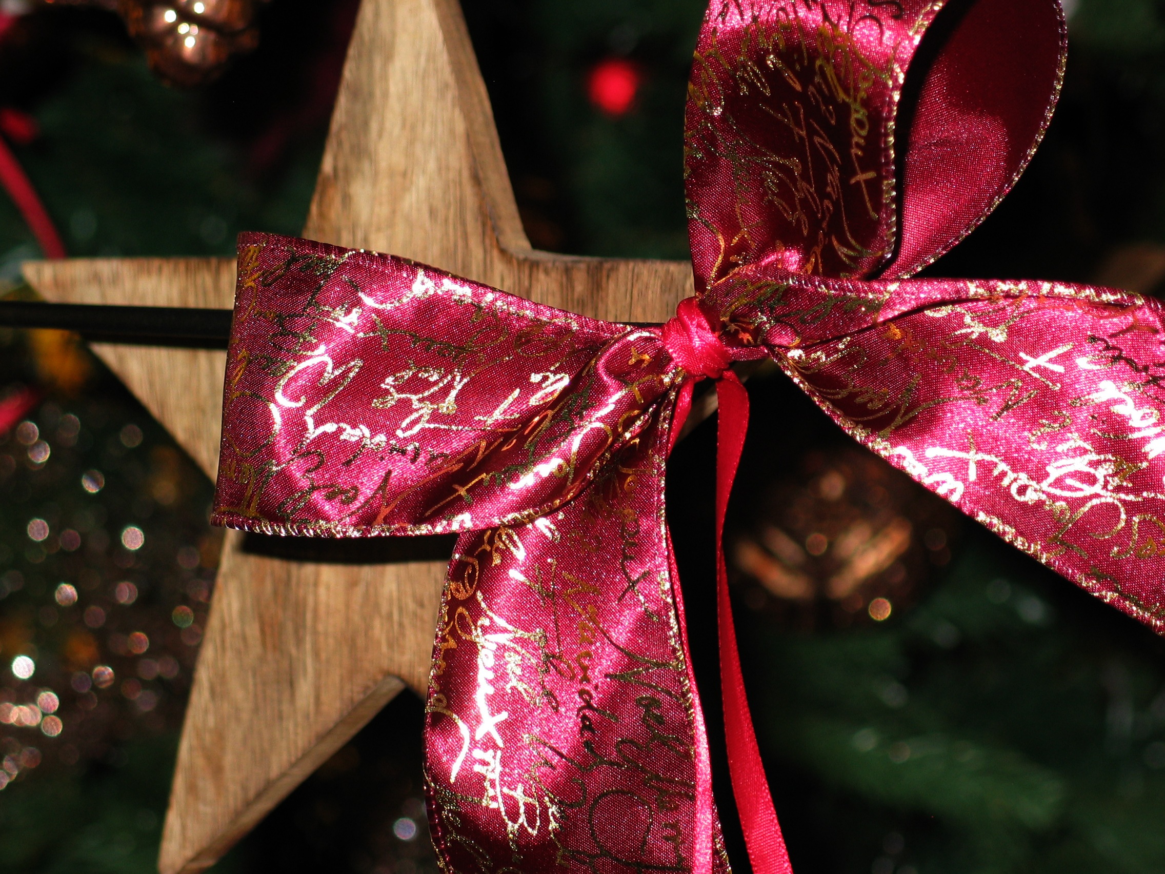 Loop Christmas Gift free image download