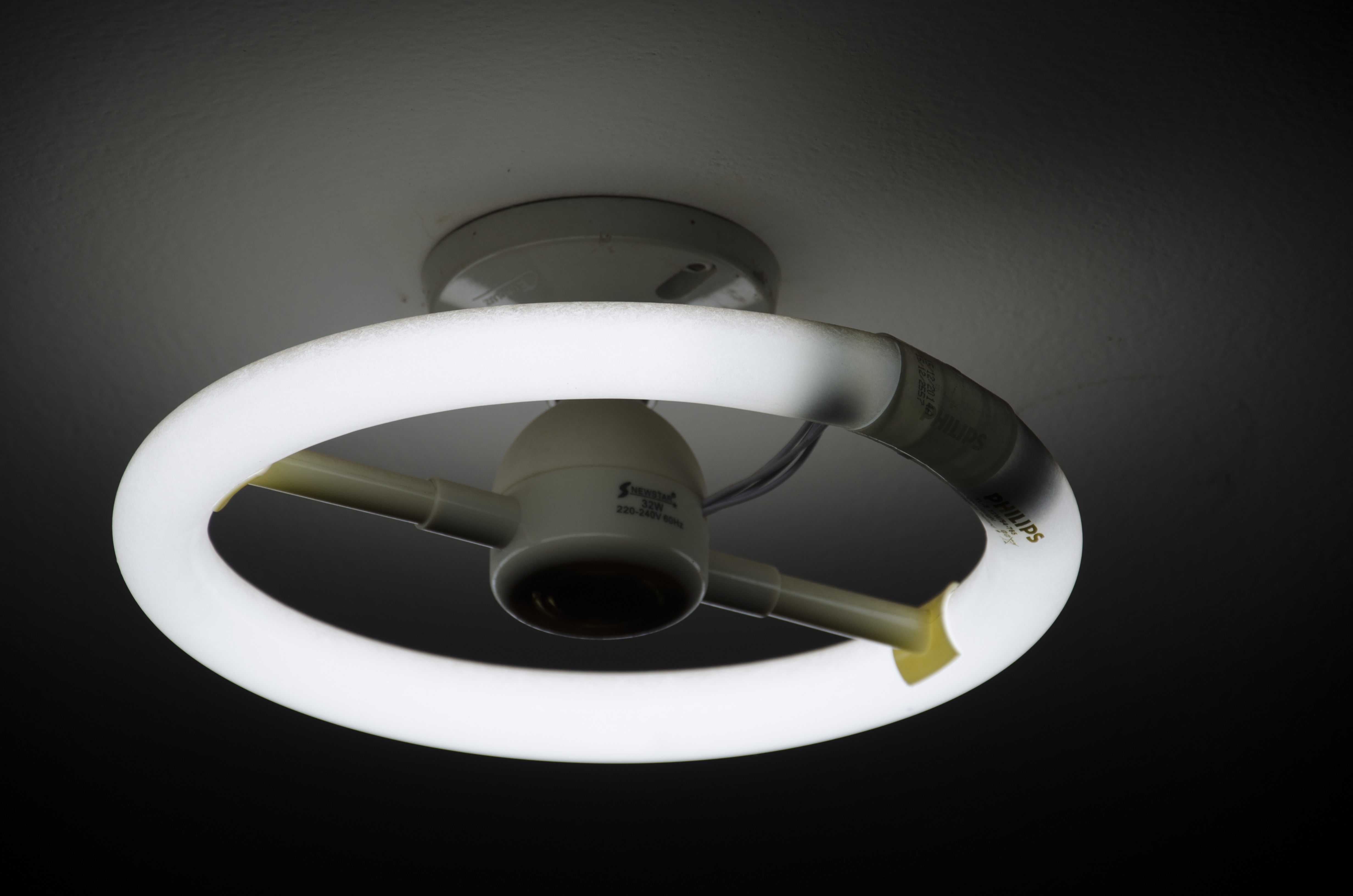 Fluorescent Light free image download