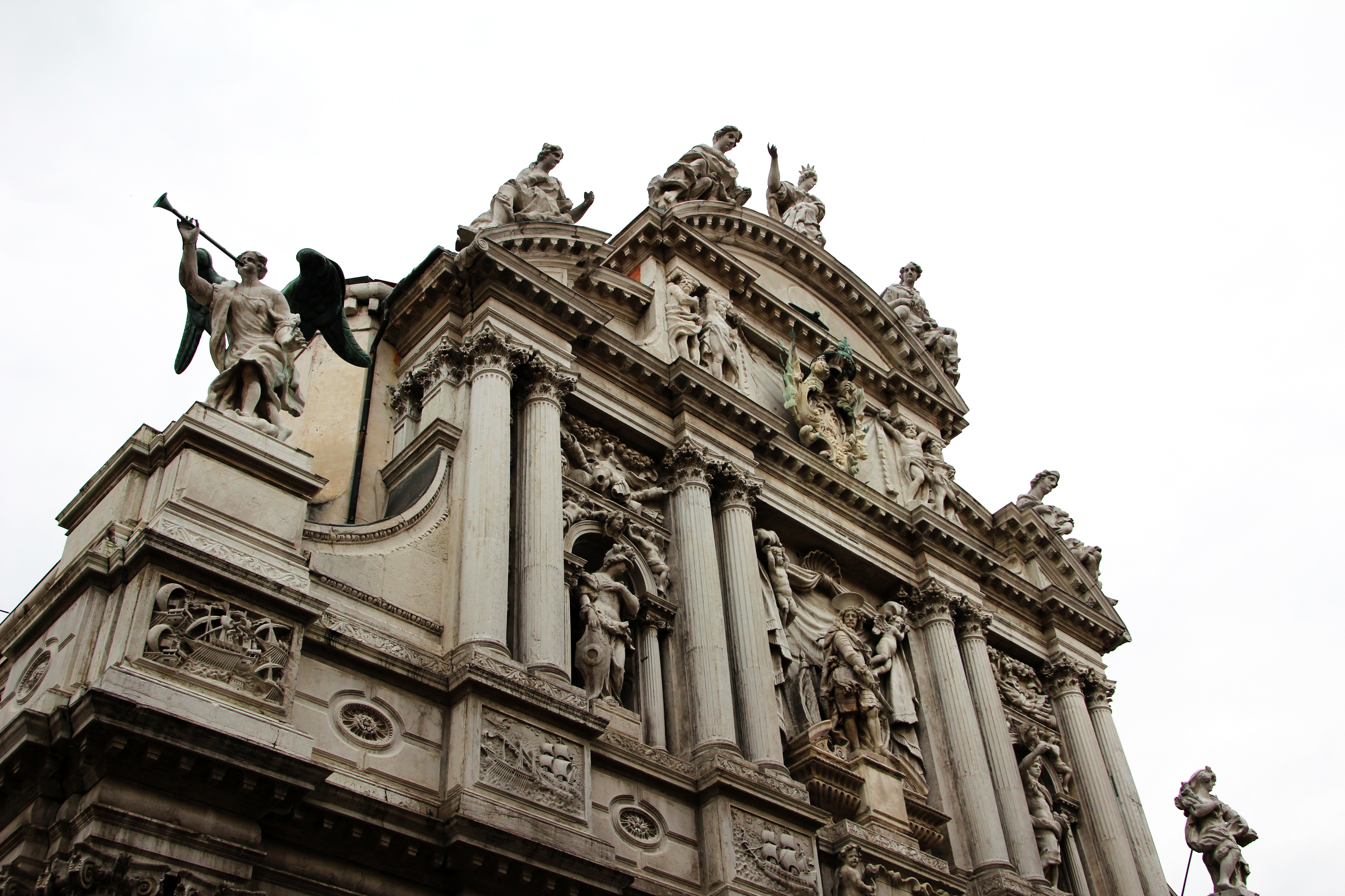 Stucco Façade Figures free image download