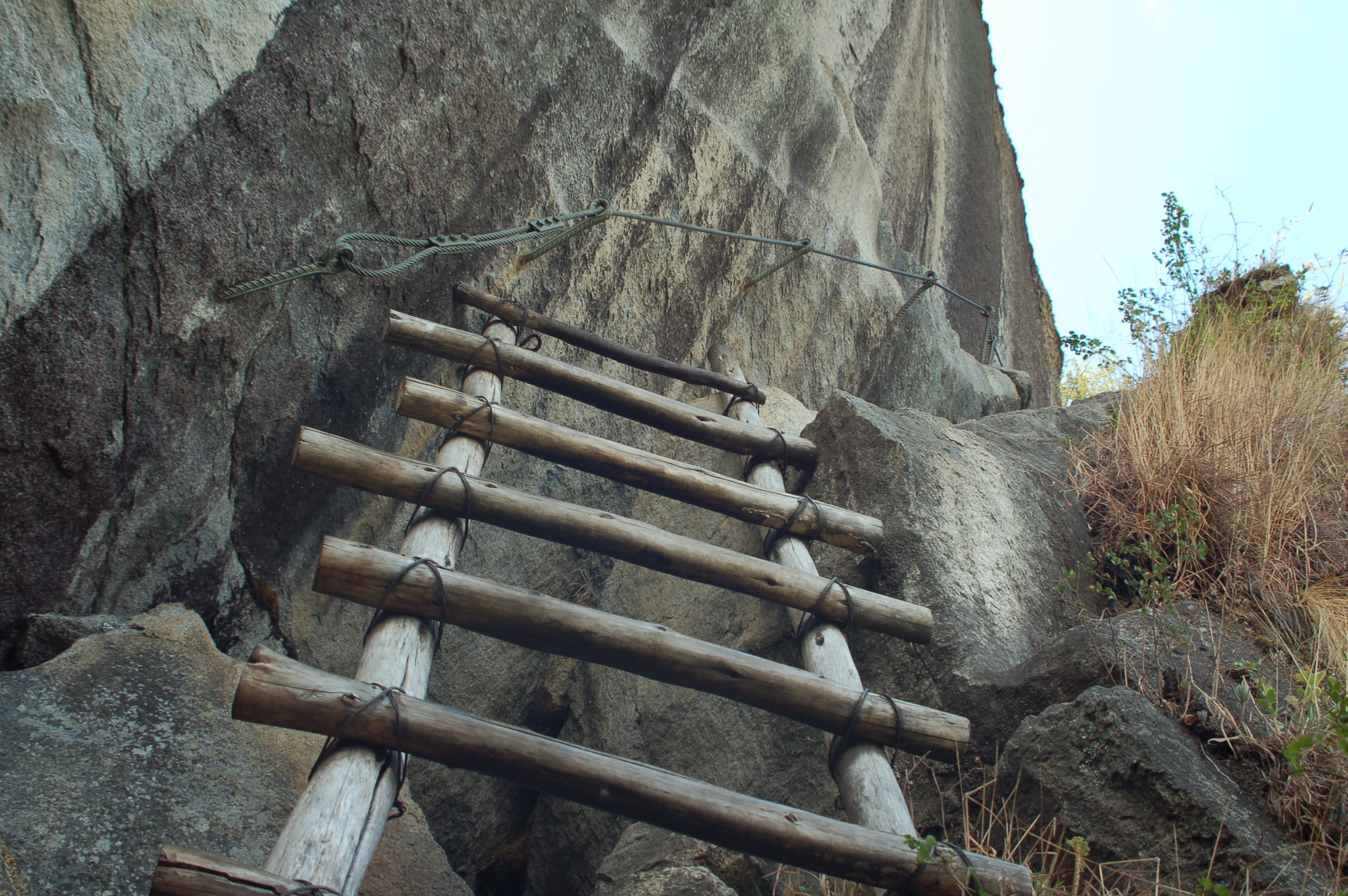 Wayna Picchu Hike Macchu picchu free image download