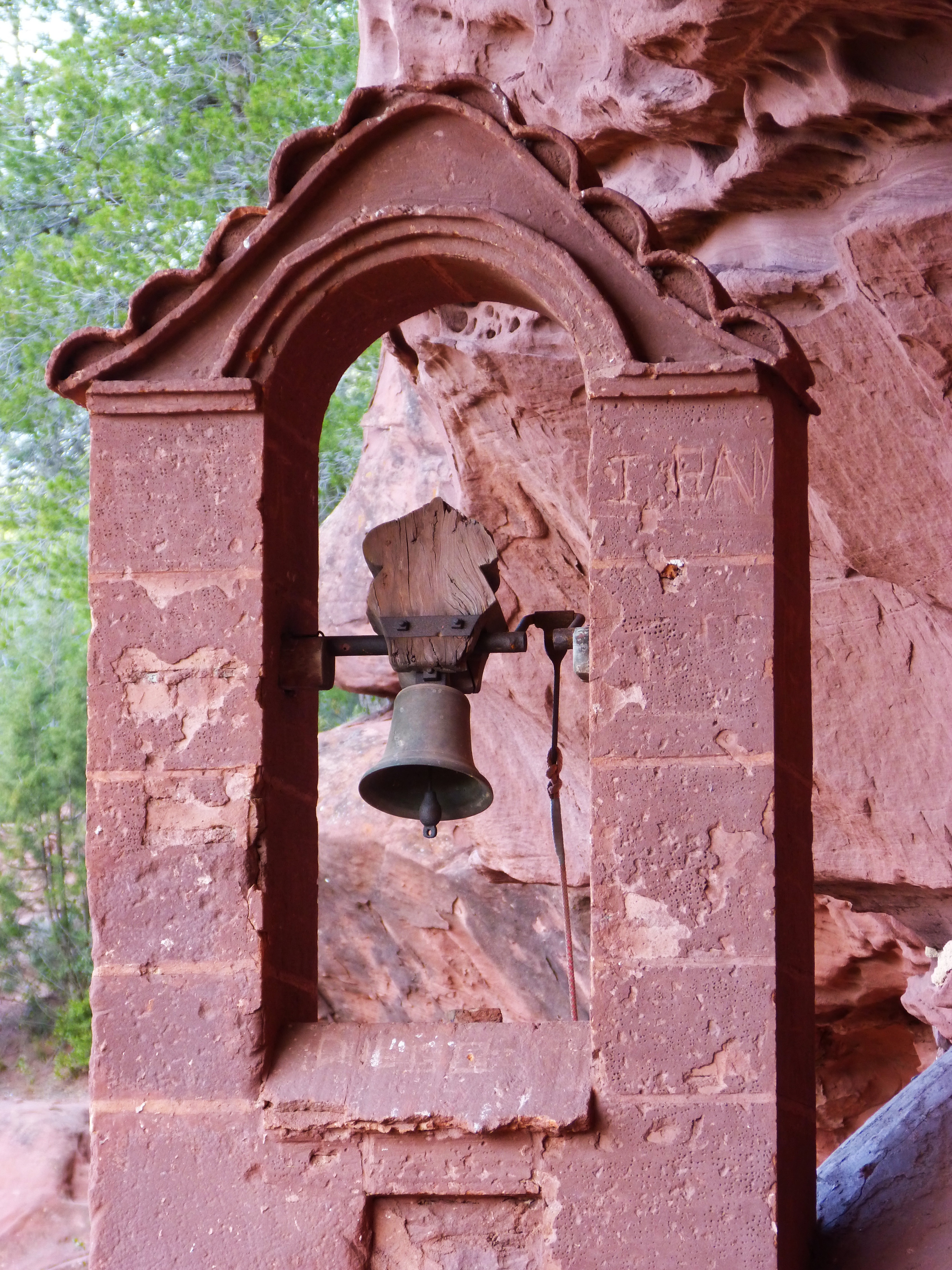 Belfry Hermitage Campaign Red free image download