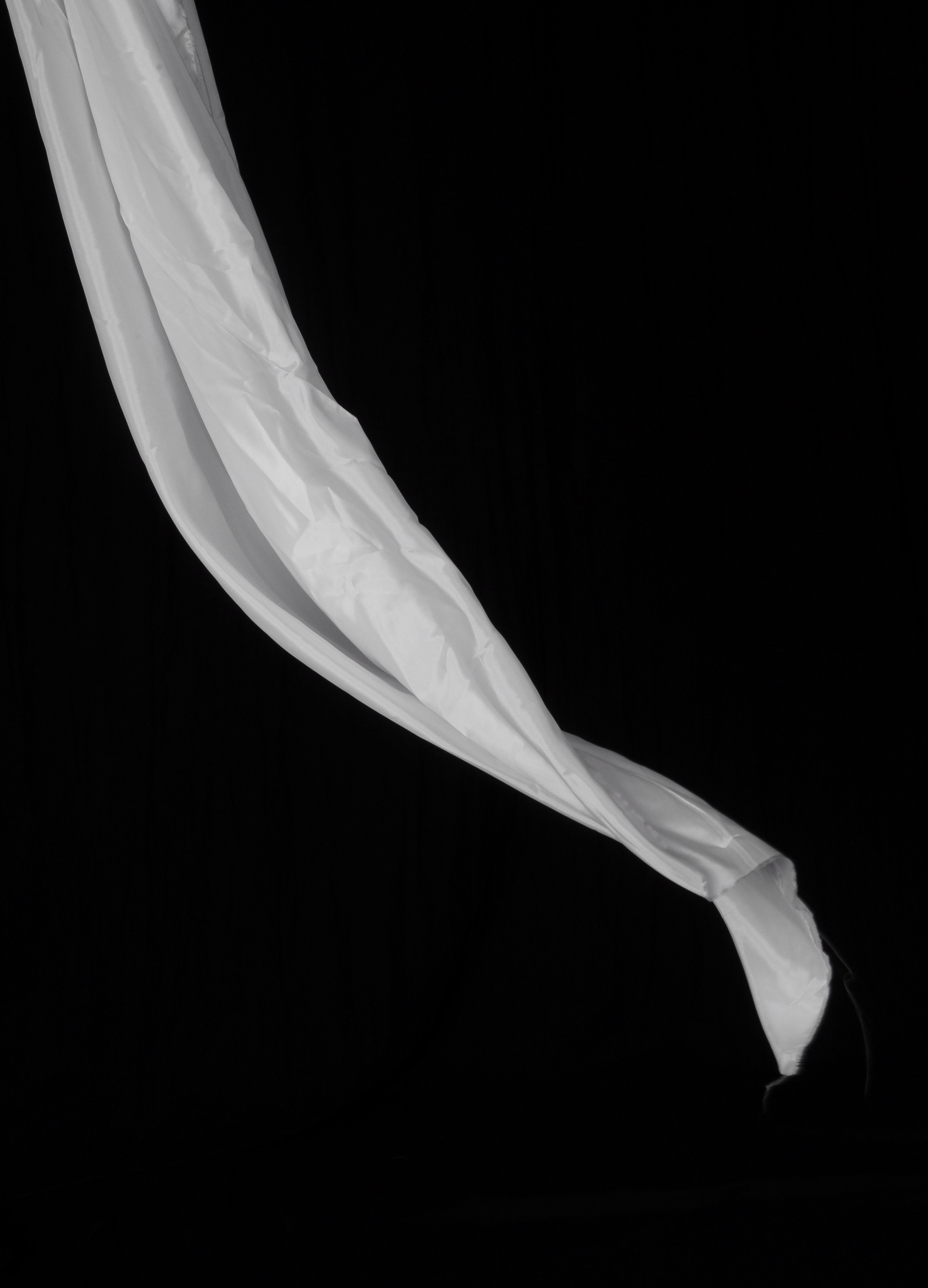 Fluttering Cloth Flowing material free image download