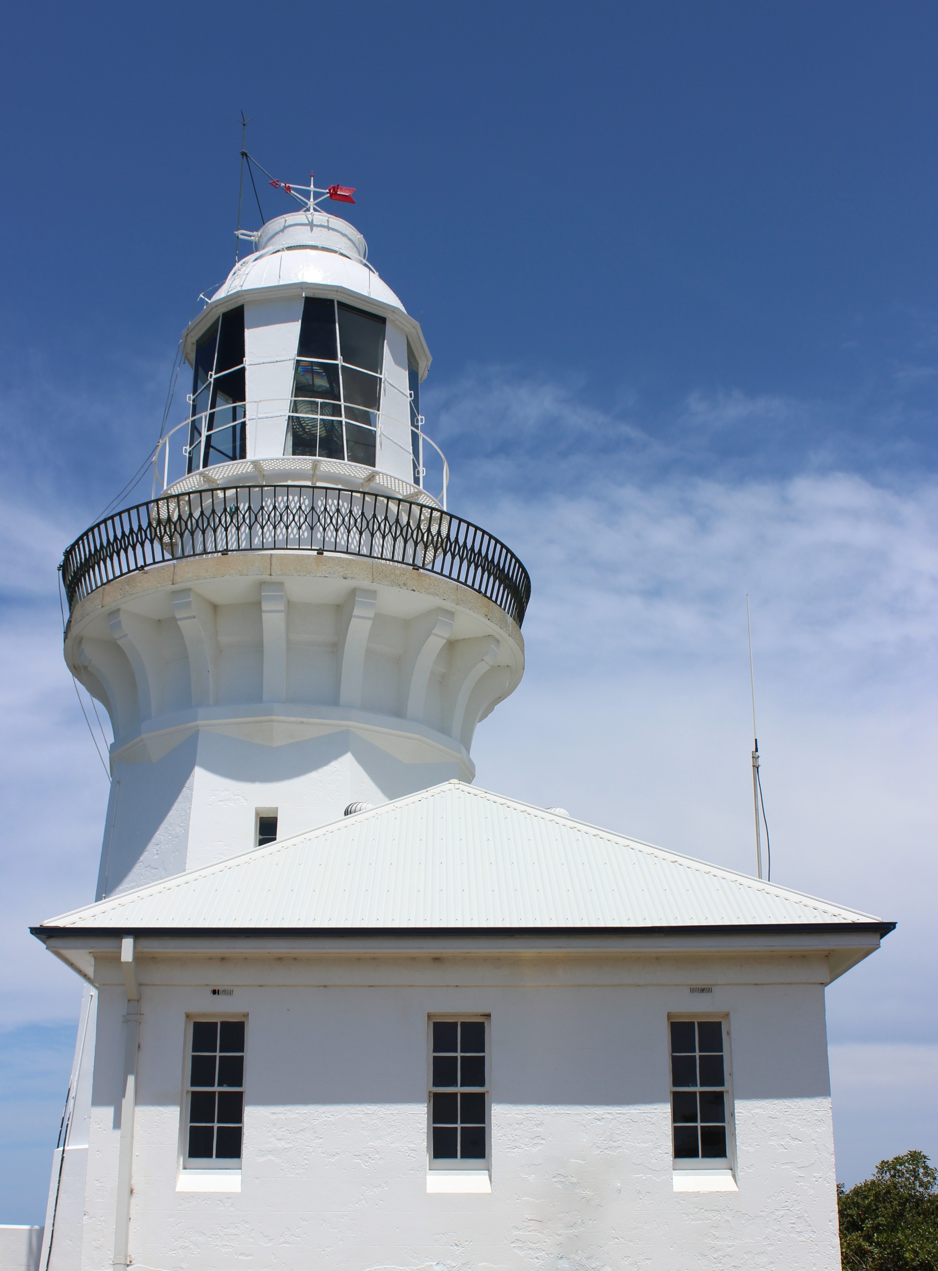 Lighthouse White free image download