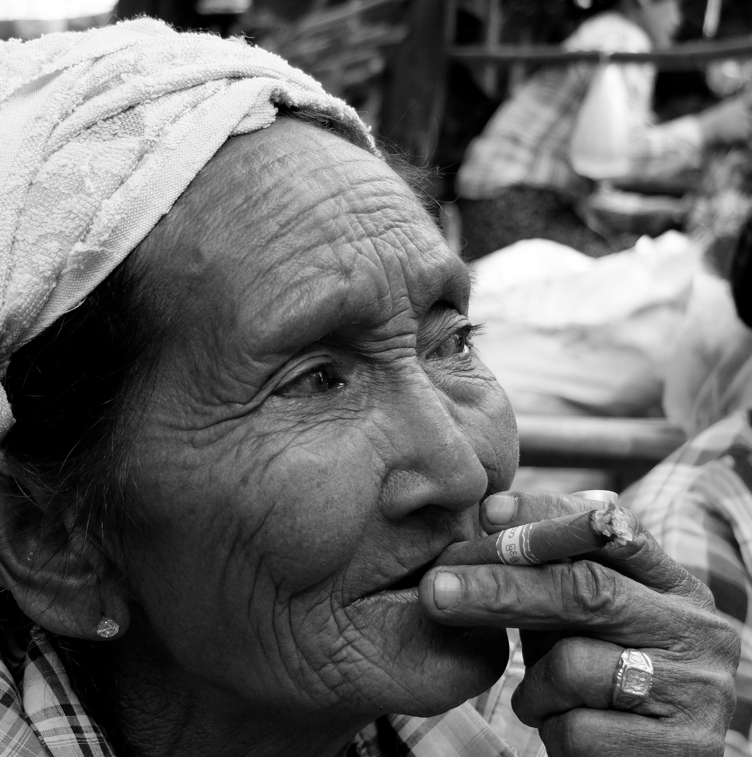 Myanmar Smoking Pure Birmanano free image download