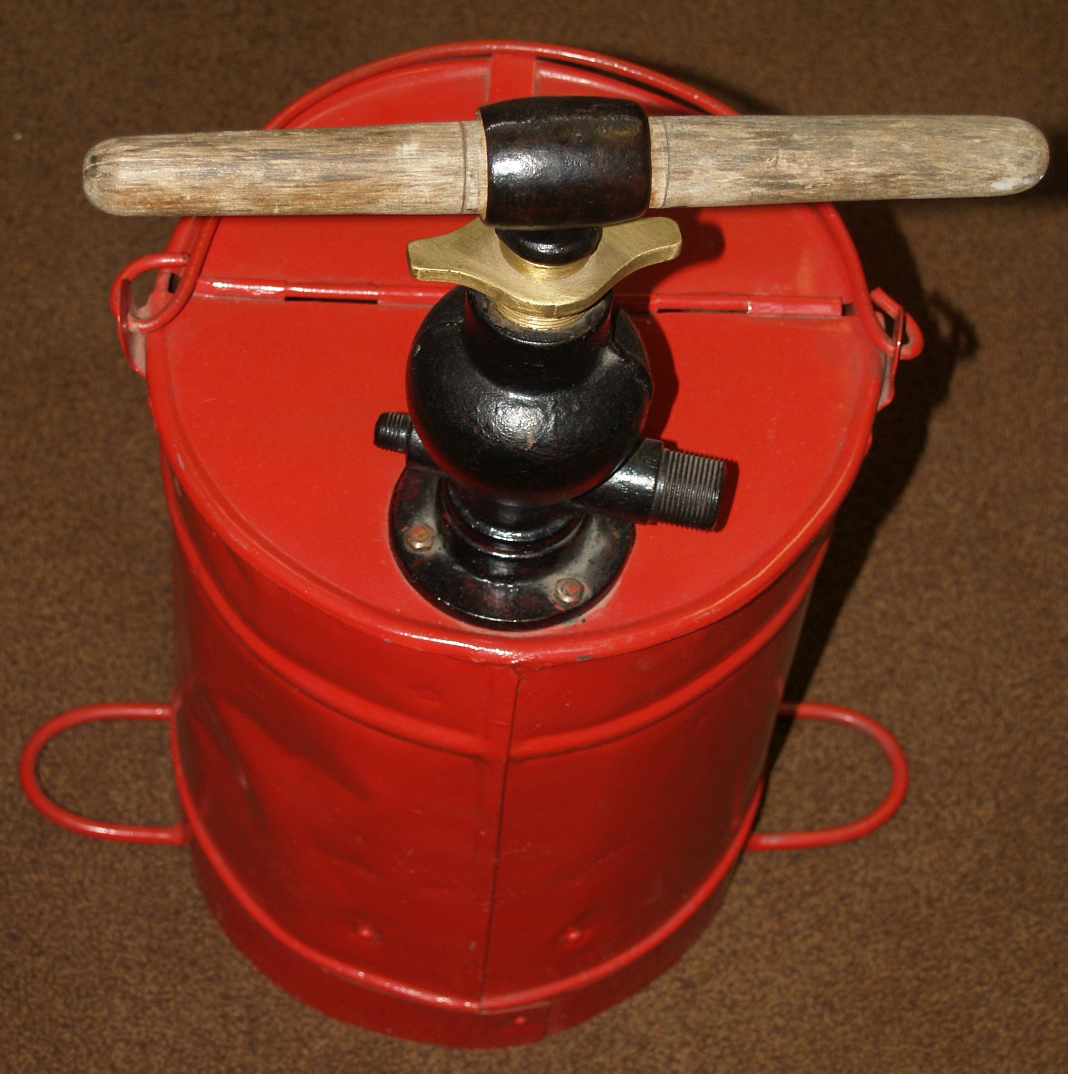 Fire Rescue red bottle free image download