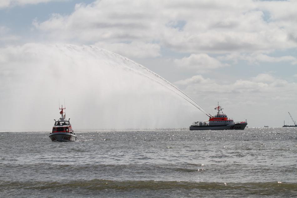 Borkum Ships Alfried free image download