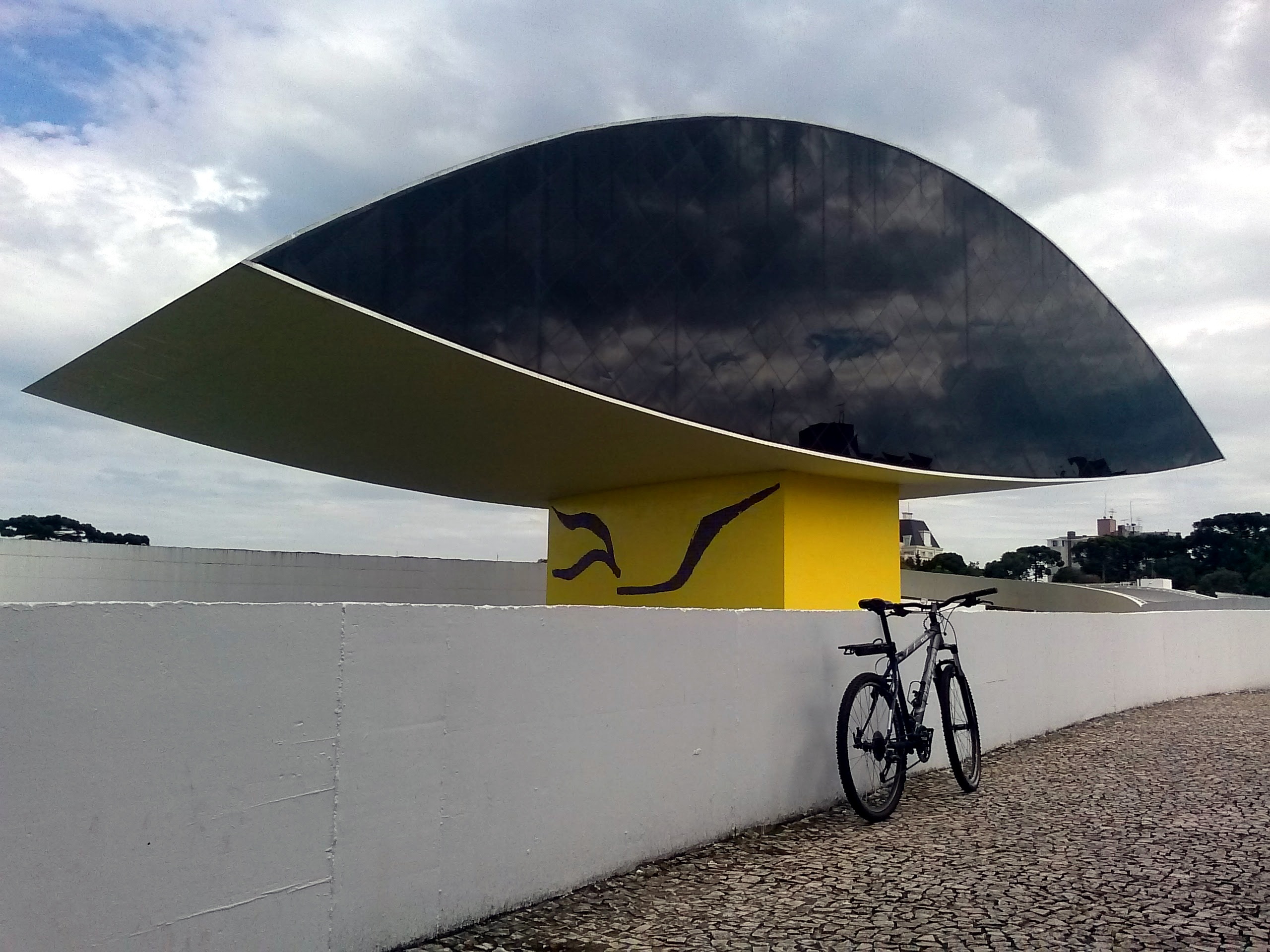 Bike Museum Oscar Niemeyer free image download