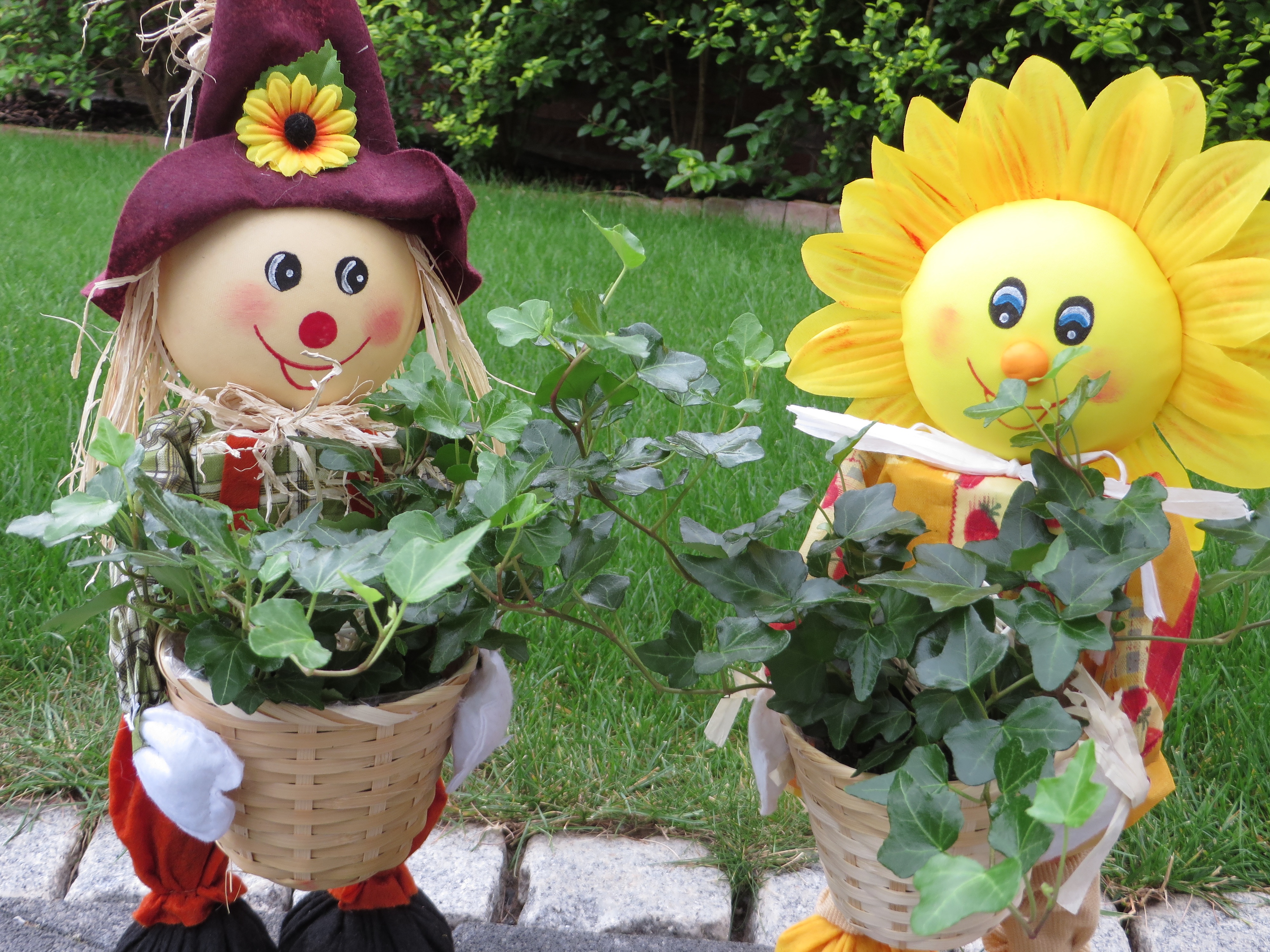 Scarecrow Flowers Decoration free image download