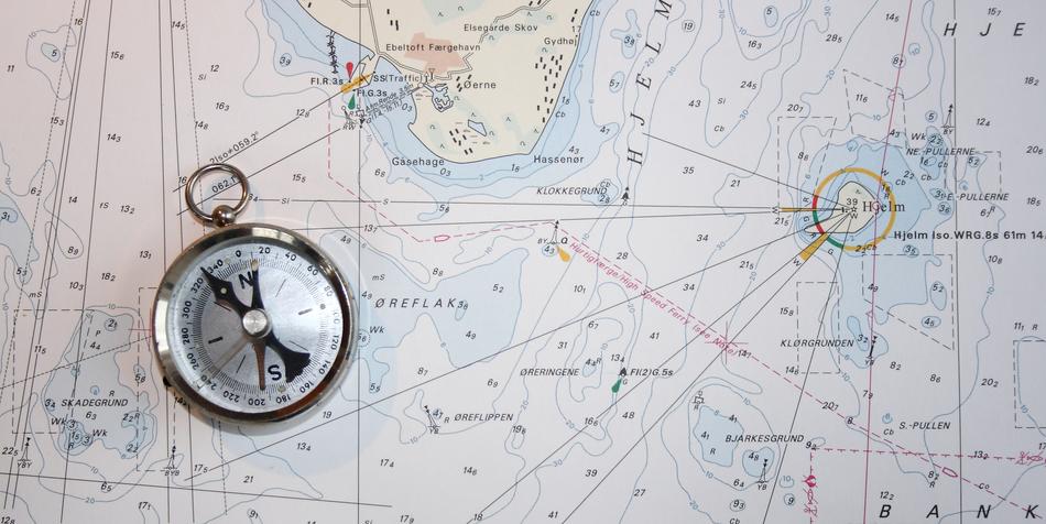 Maritim Chart Compass free image download