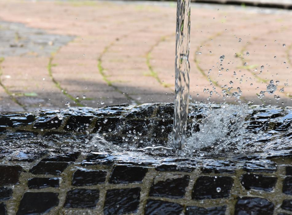 Drip Water Ray free image download