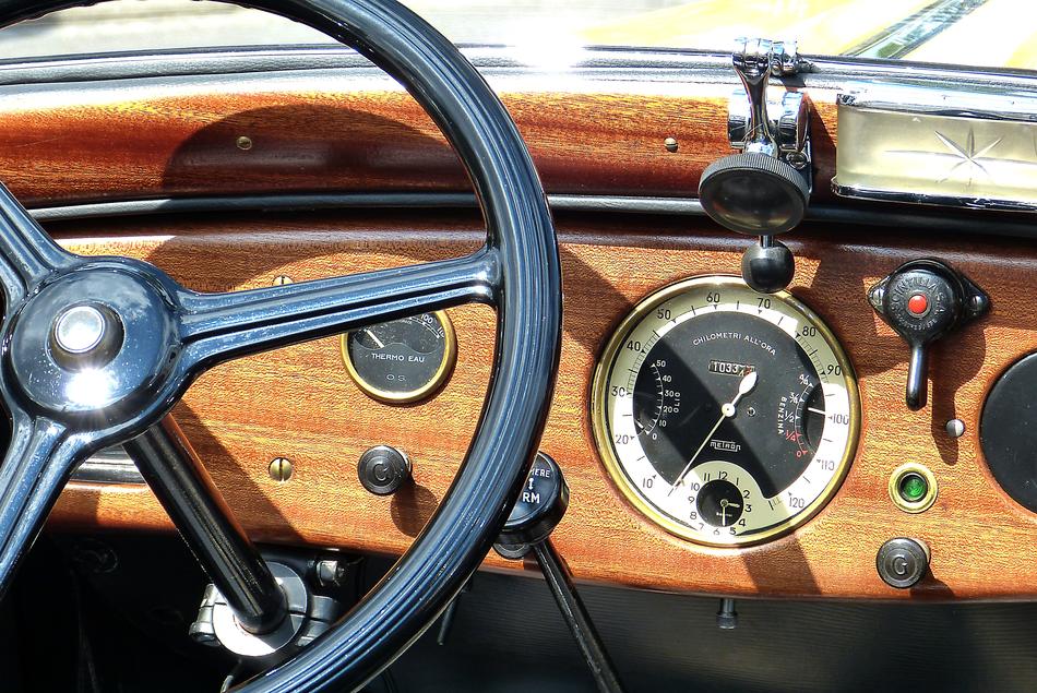 Oldtimer Auto Fiat Steering wheel free image download