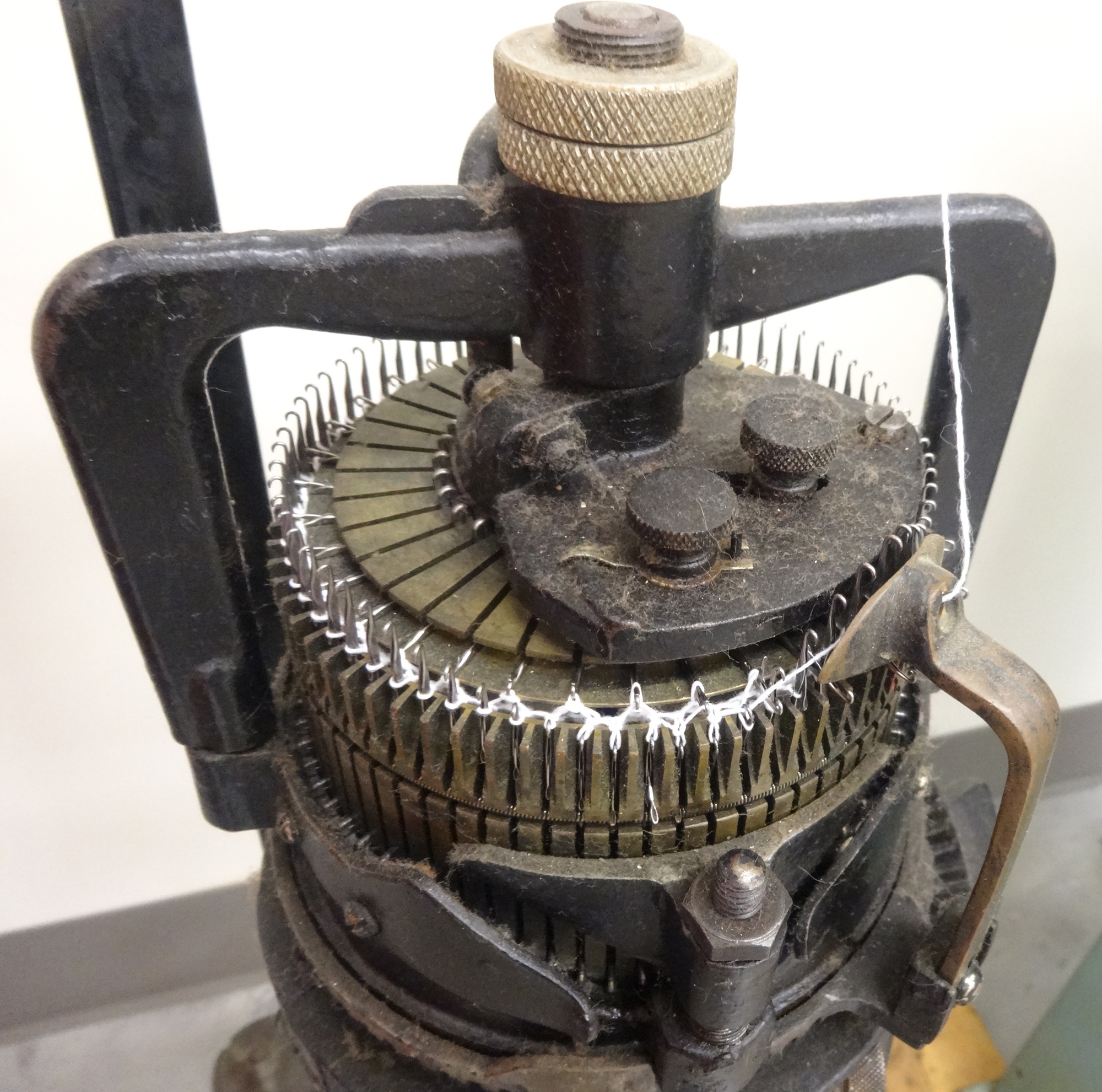 Old Knitting Machine Single free image download