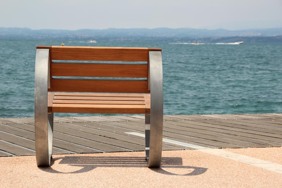 Outlook Garda Bank free image download