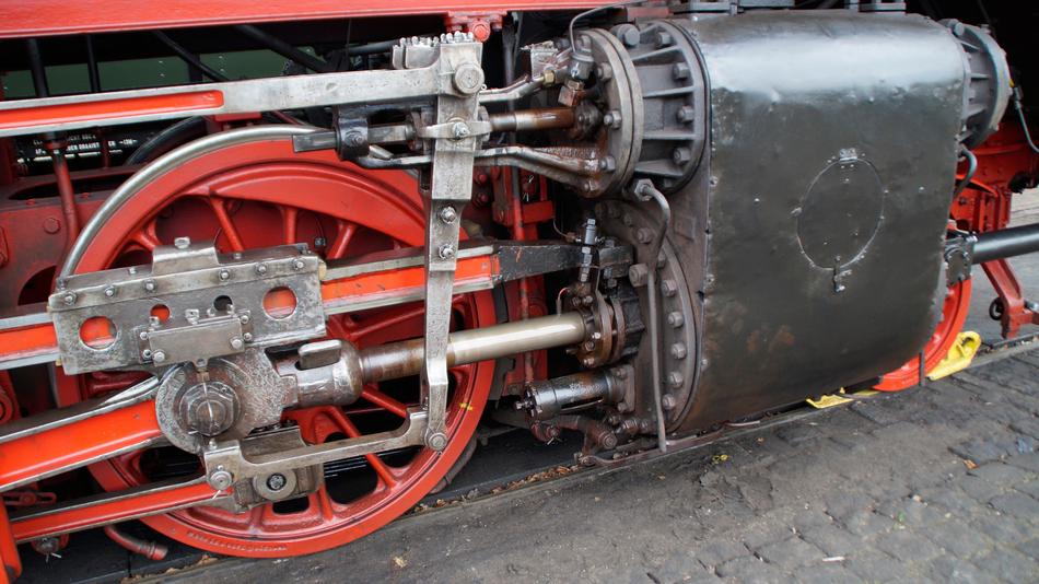 Steam Train Driving Lubrication free image download