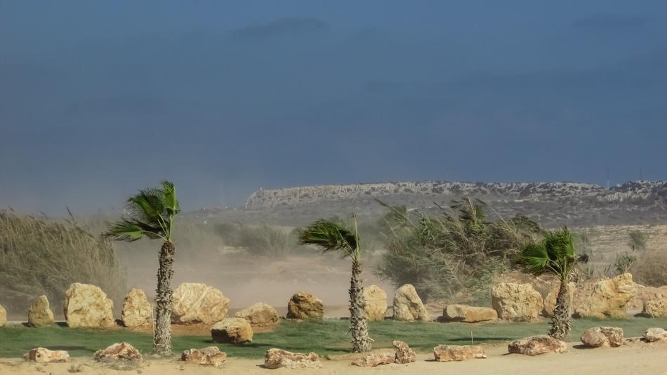 View of the high winds free image download