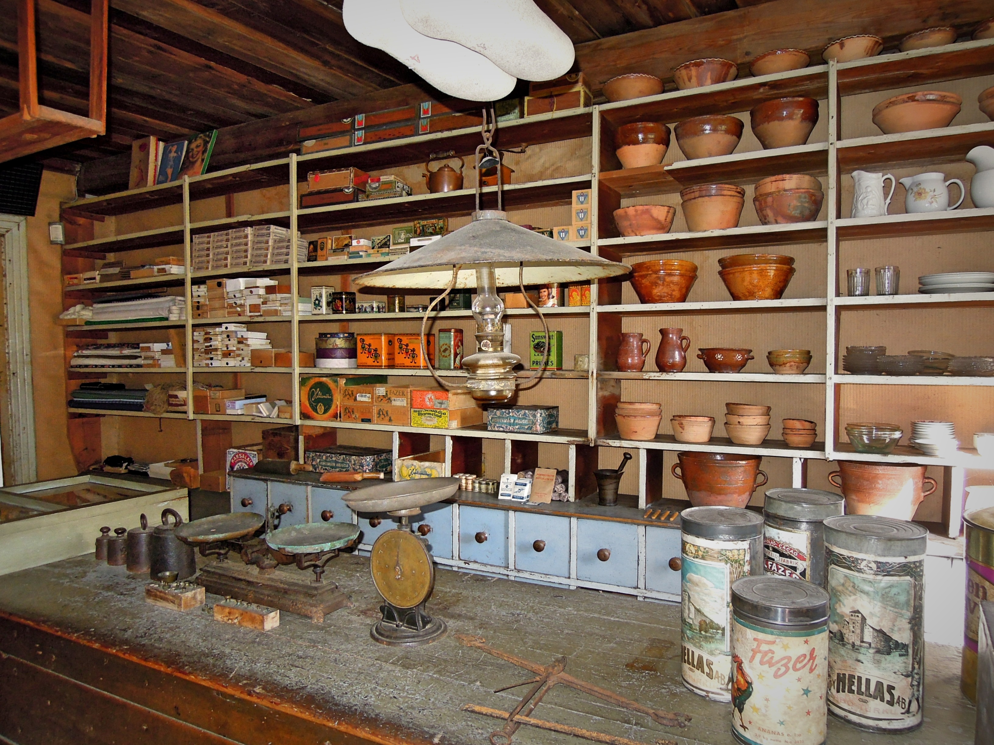 Old Trade General Store free image download