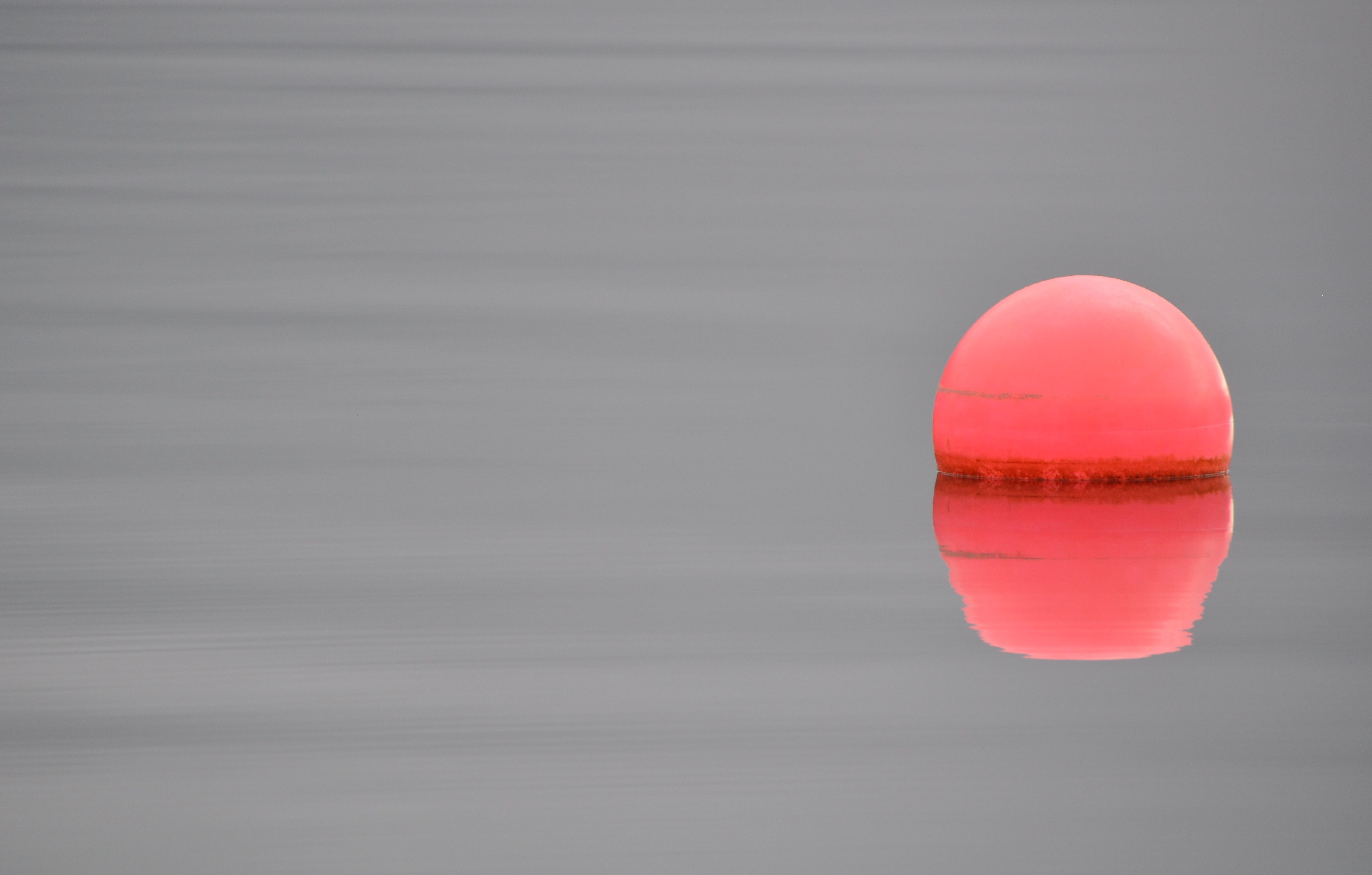Red Water boje Mirroring free image download