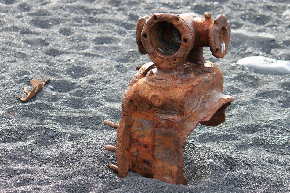 Wreck Beach Rust free image download