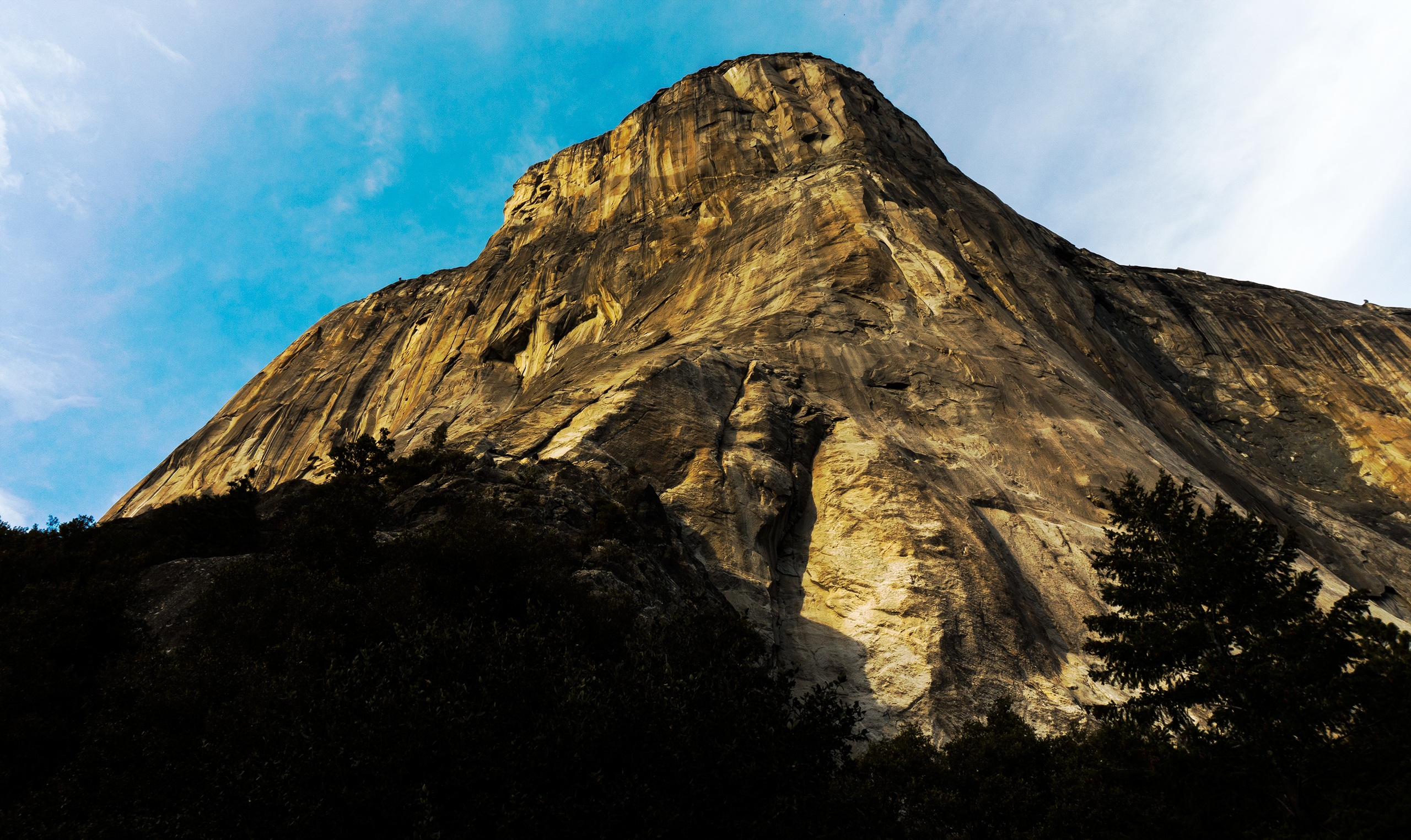 High mountain in the sky free image download