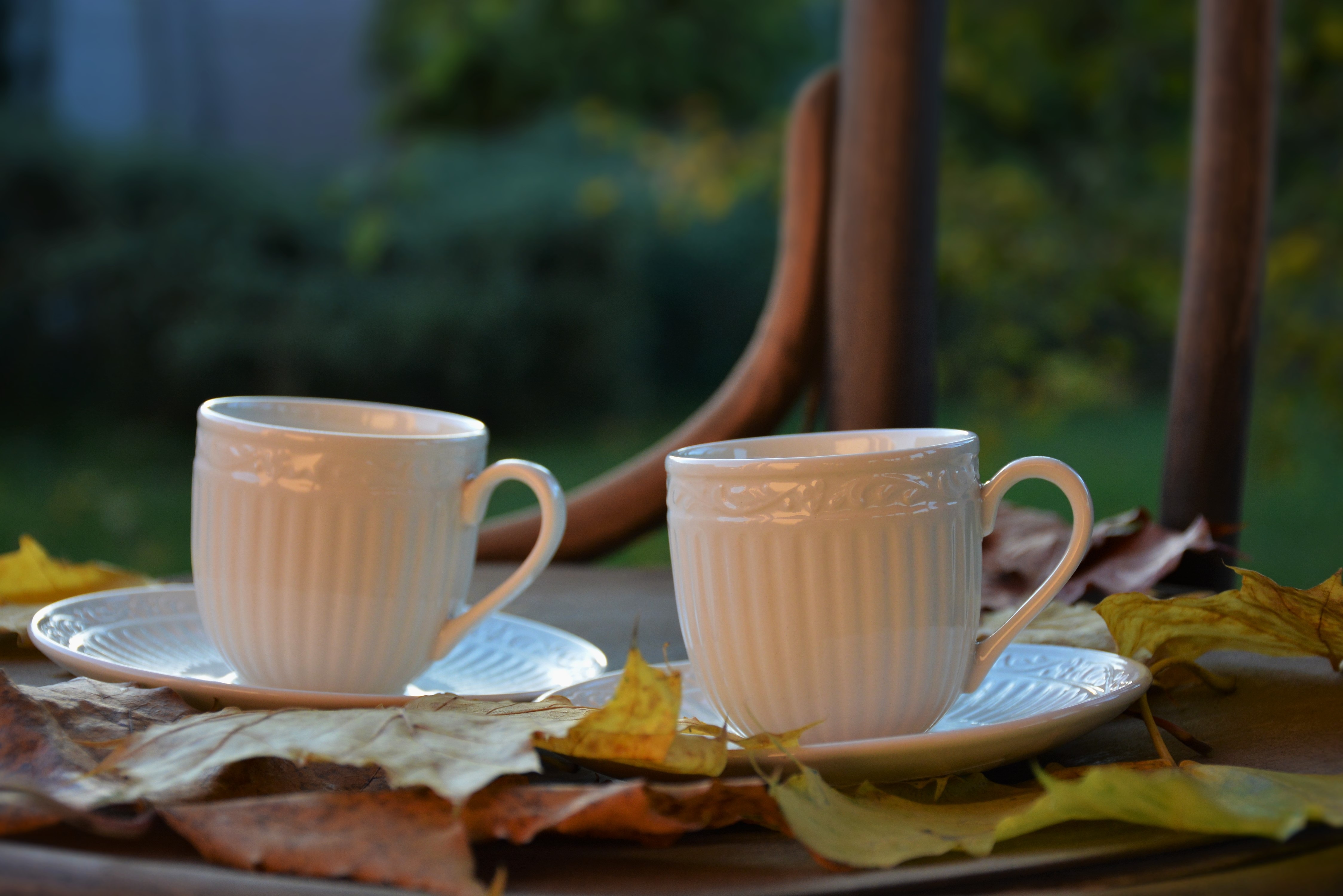 Ceramic beautiful mugs on the table free image download