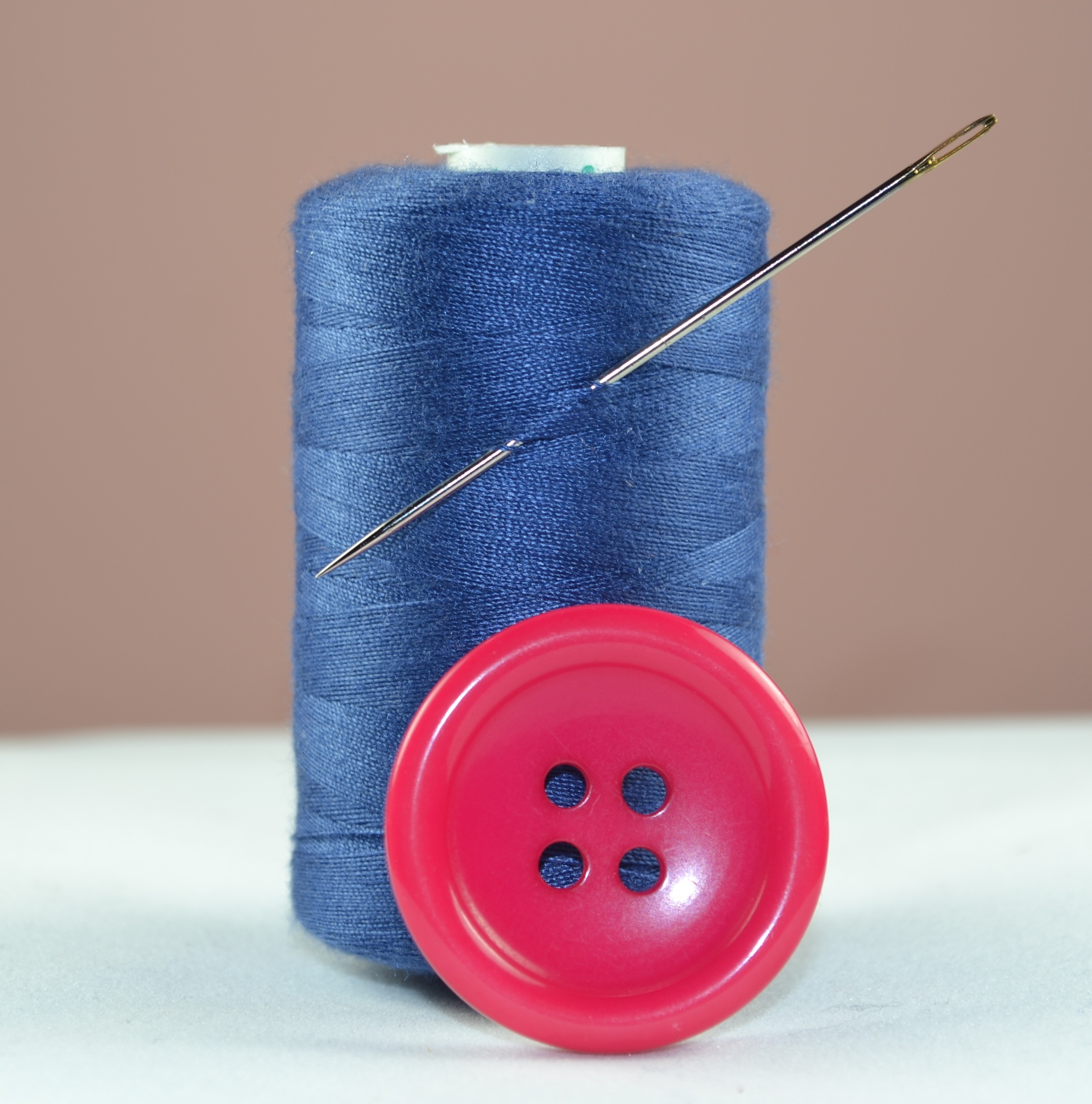 Thread Blue Button free image download