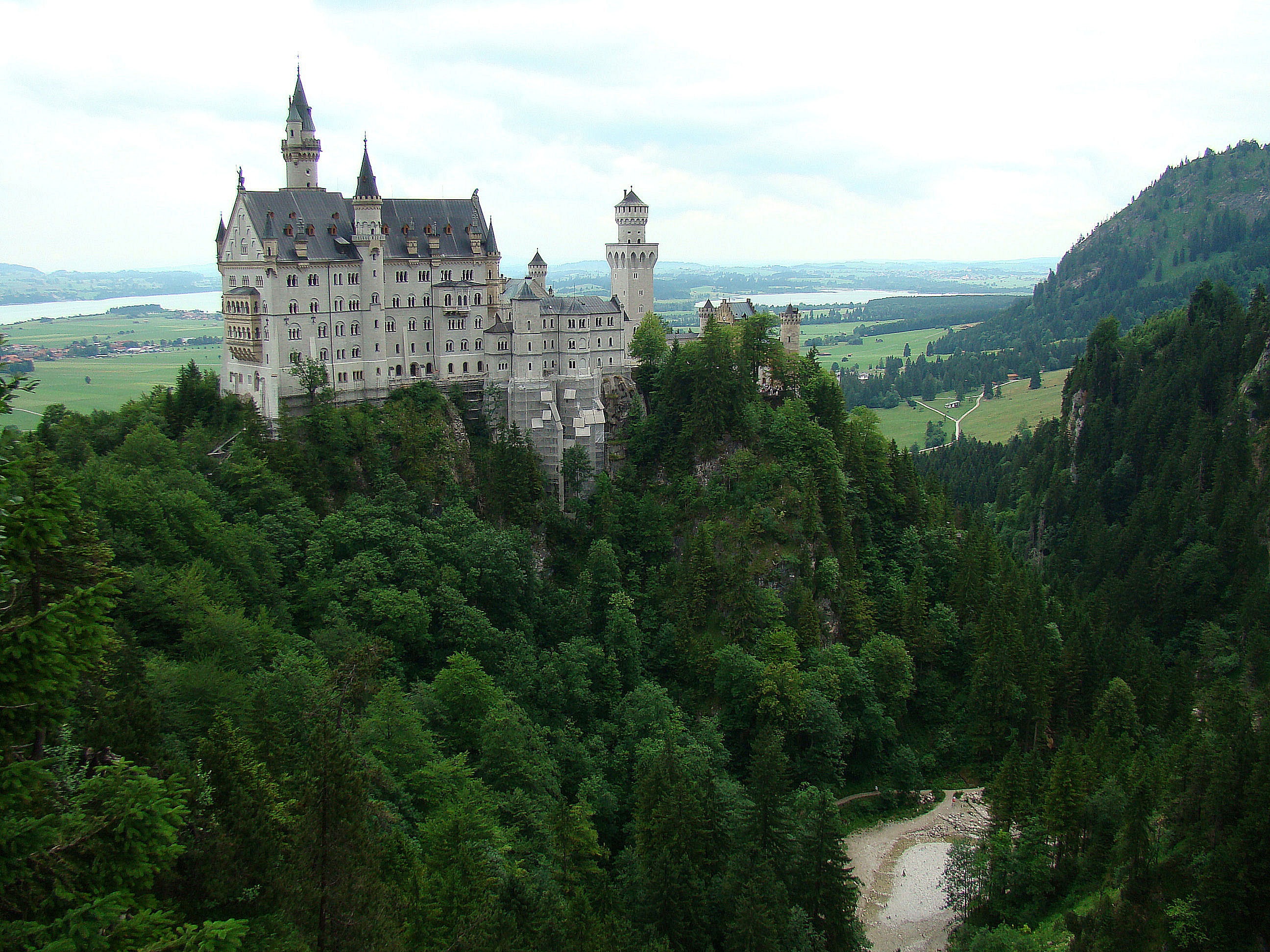 Castle Kristin South free image download