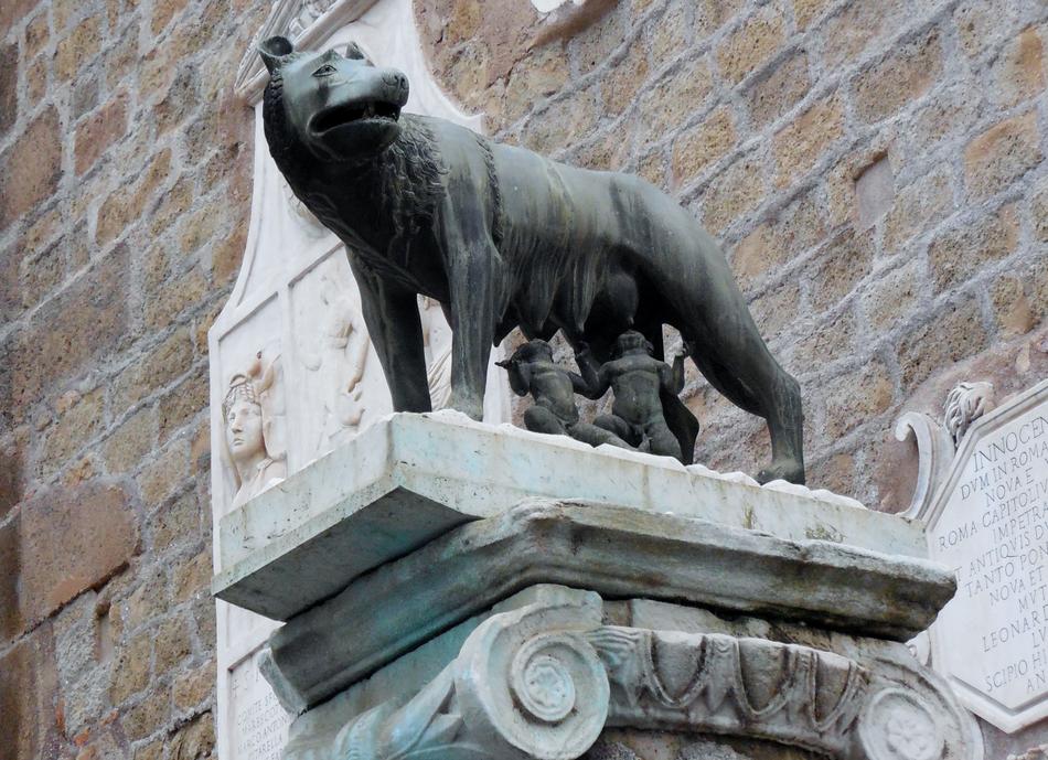 Iron sculpture of a wolf free image download
