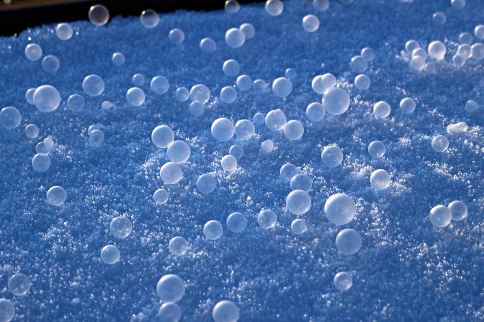 Soap Bubble Snow Frost free image download