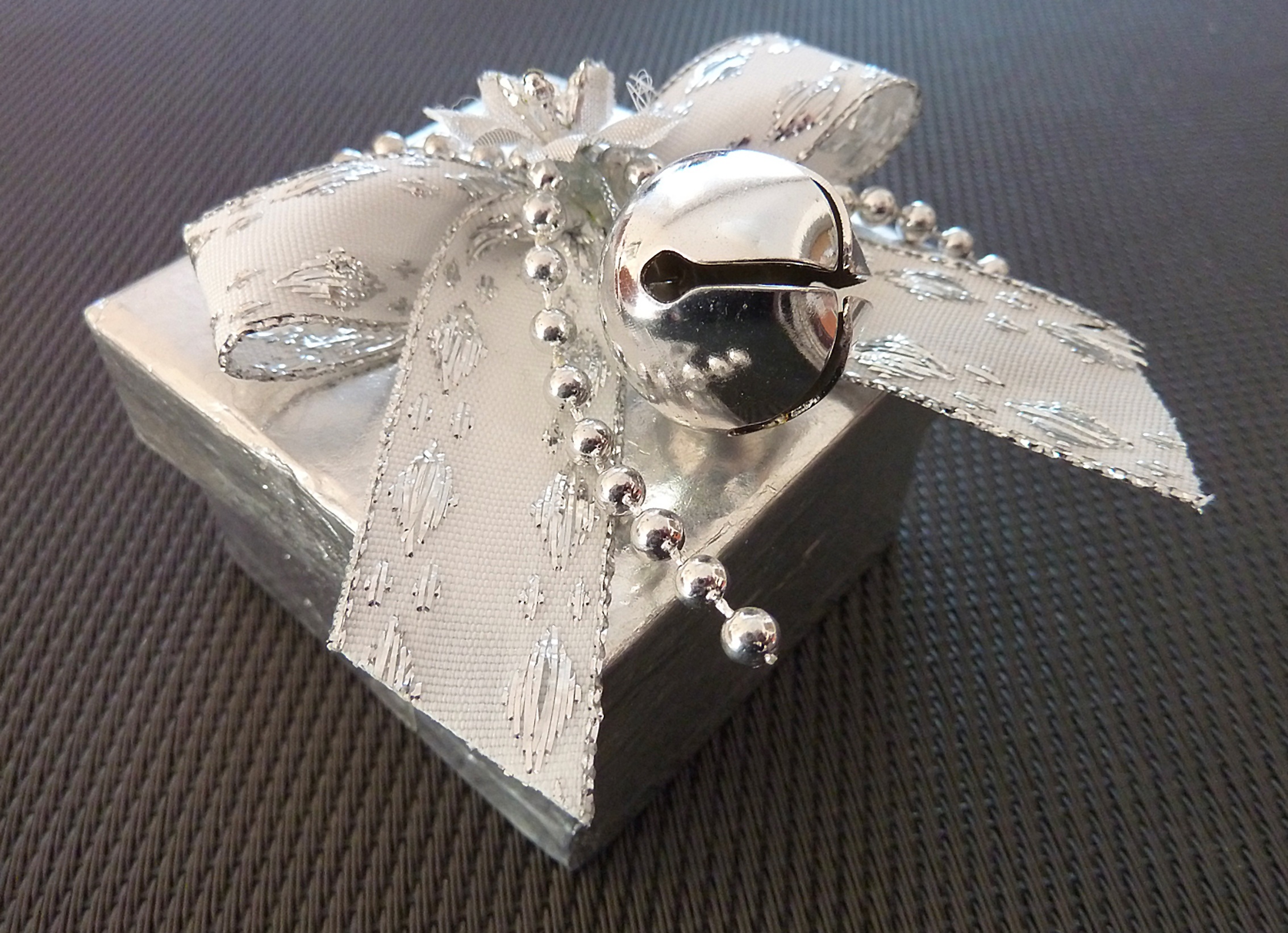 White gift box decorated free image download