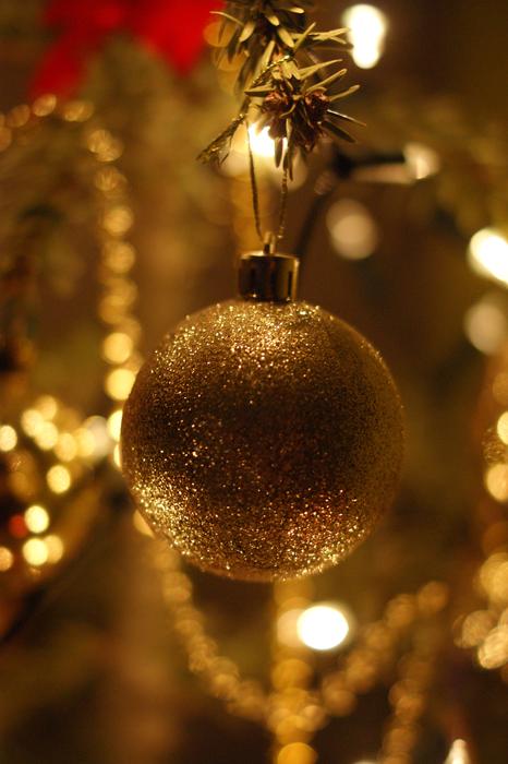 Christmas Tree Bauble free image download