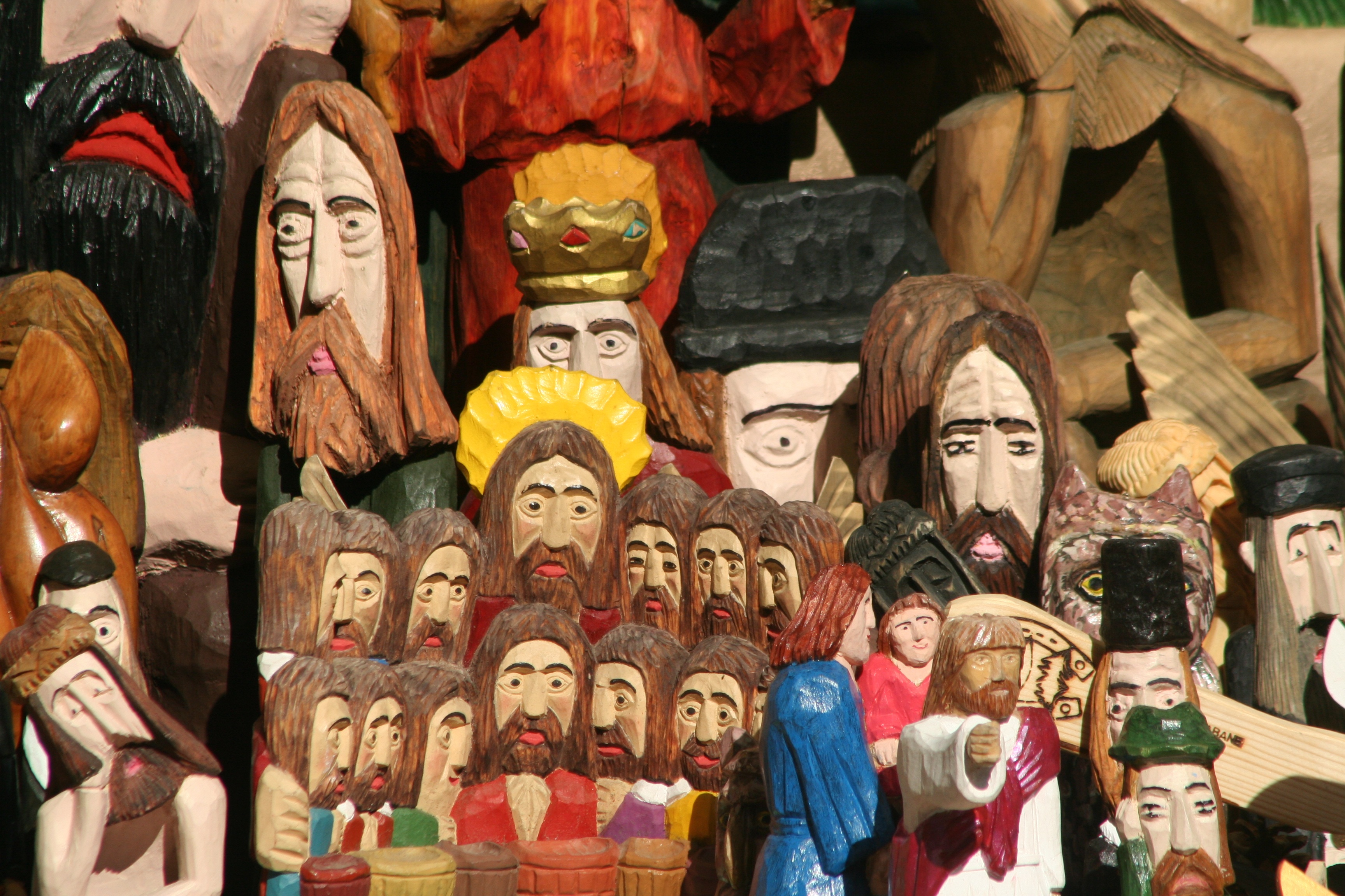 Figure saints made of wood free image download