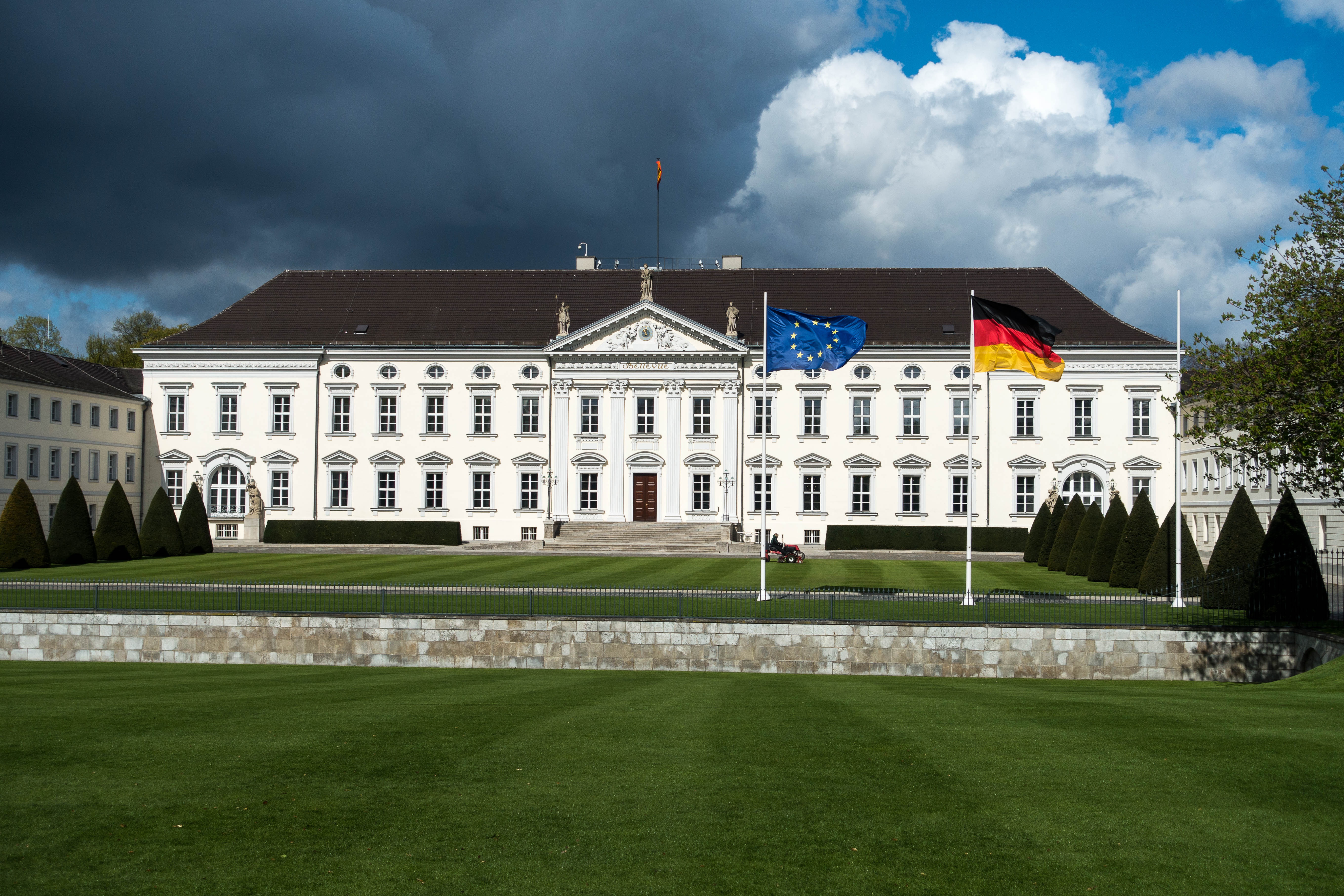 Germany Federal President Castle free image download