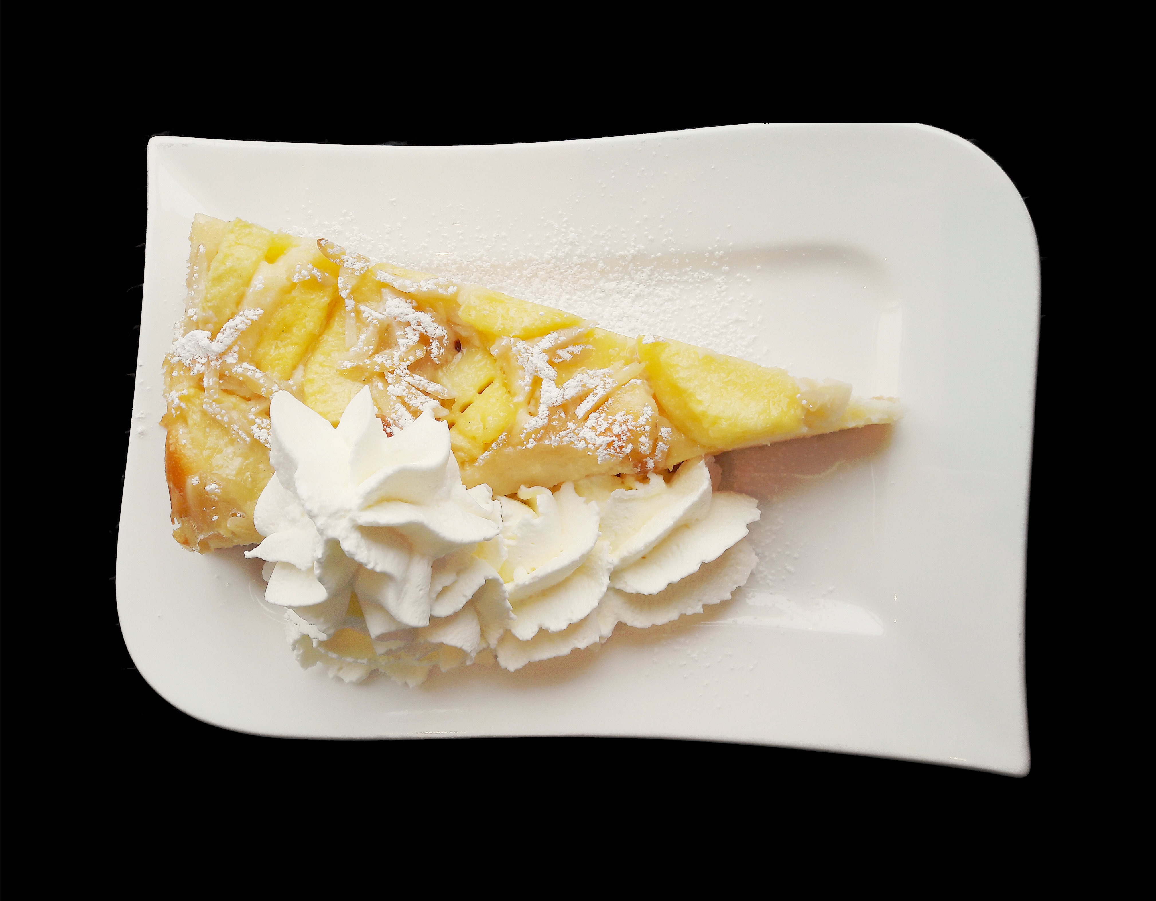 Tasty treat with cream free image download