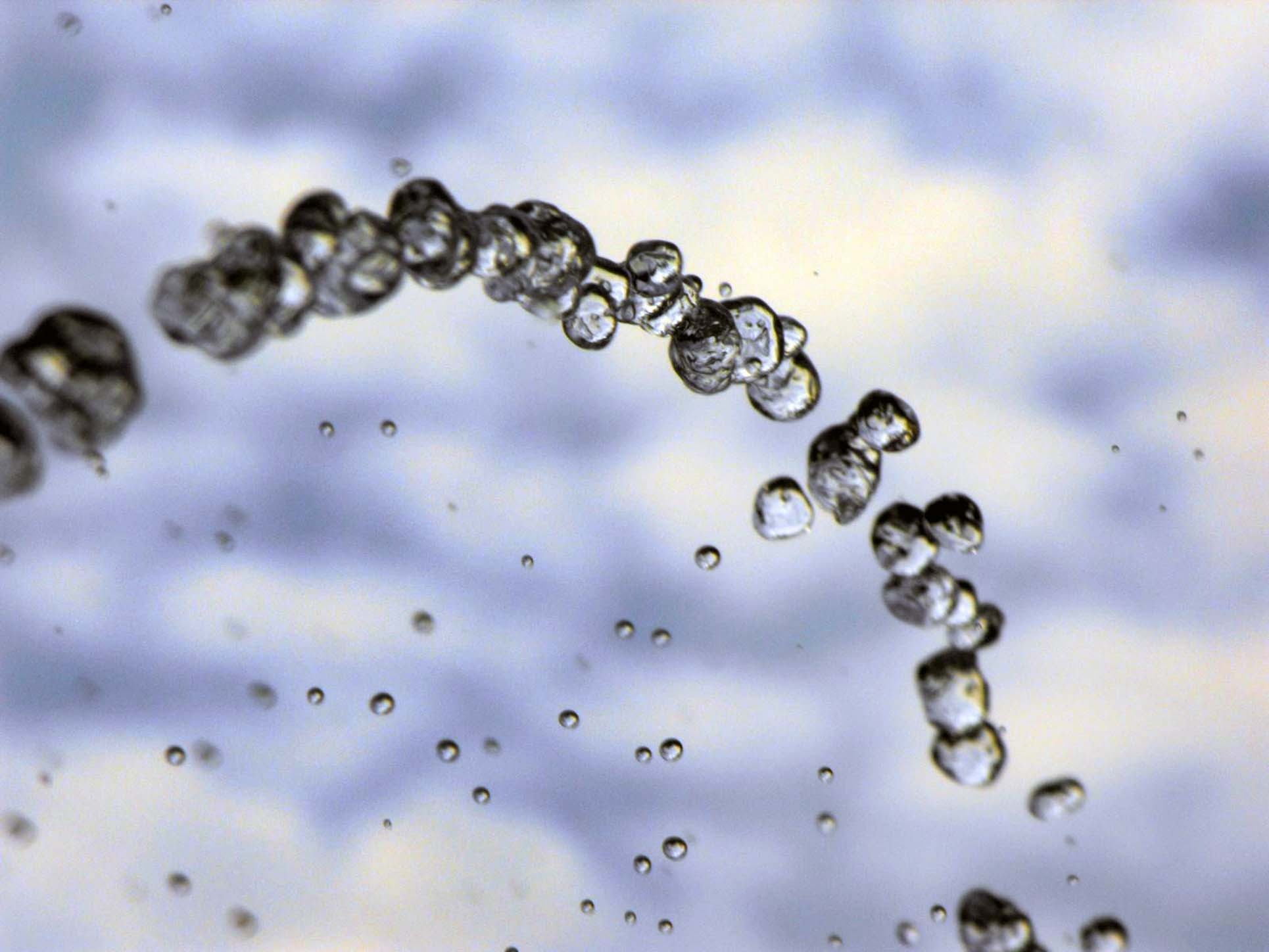 Water Drops Stream free image download