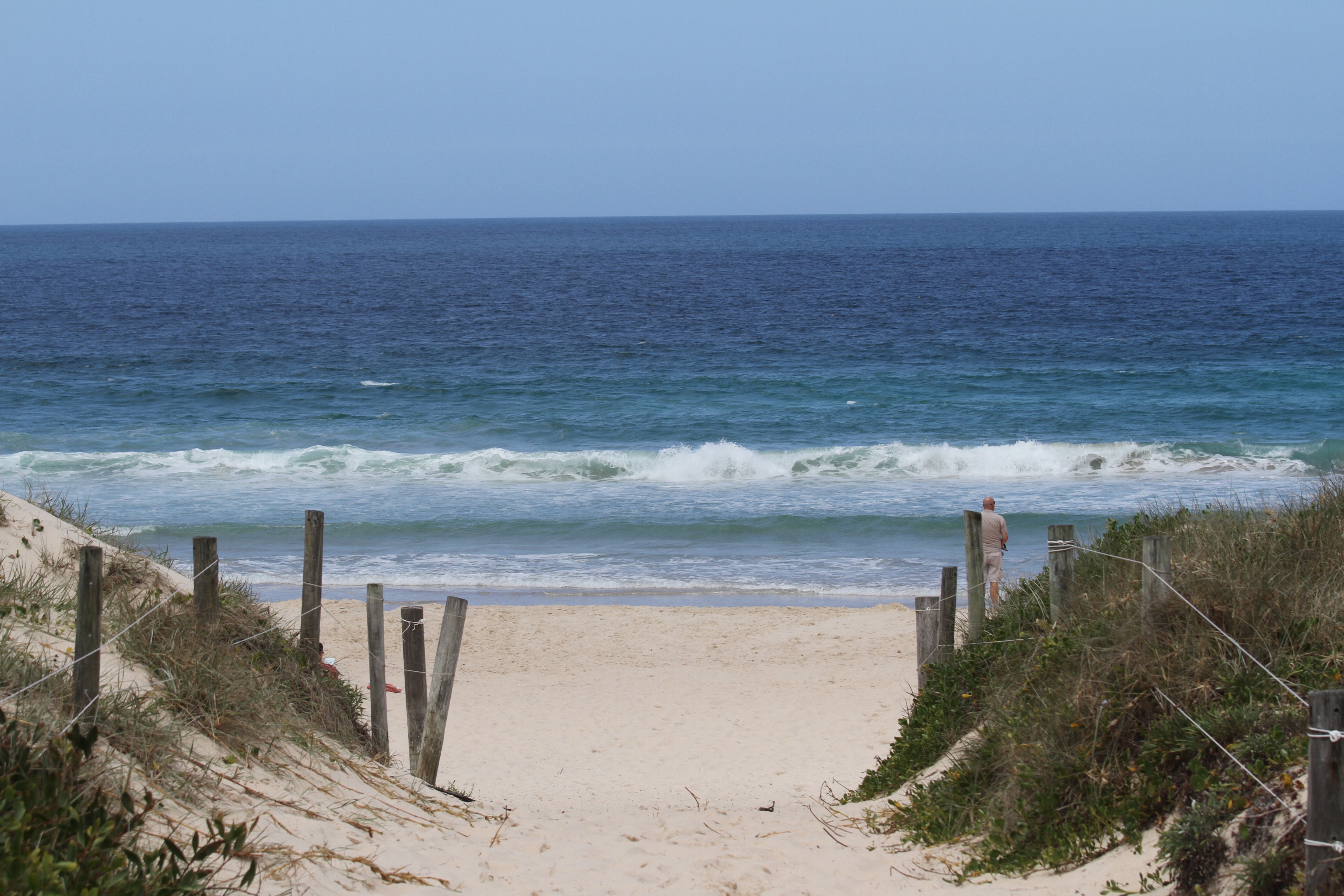 Ocean Sand Walk free image download