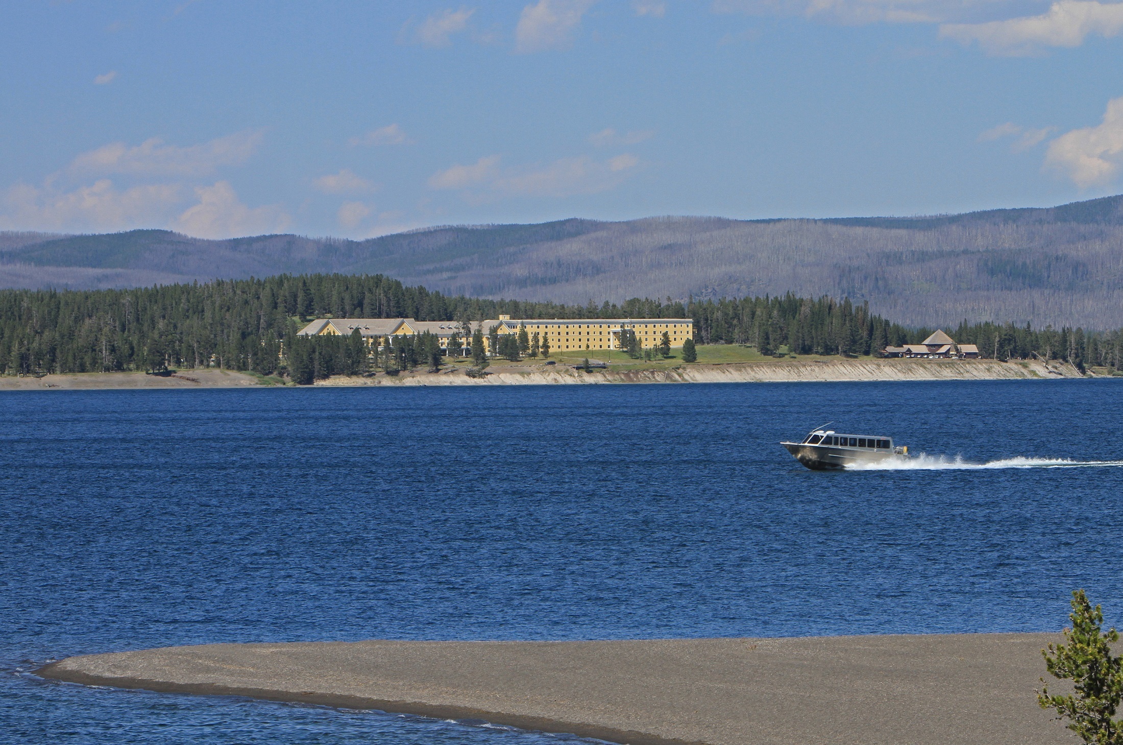 Scenic Cruiser Recreation Touring free image download