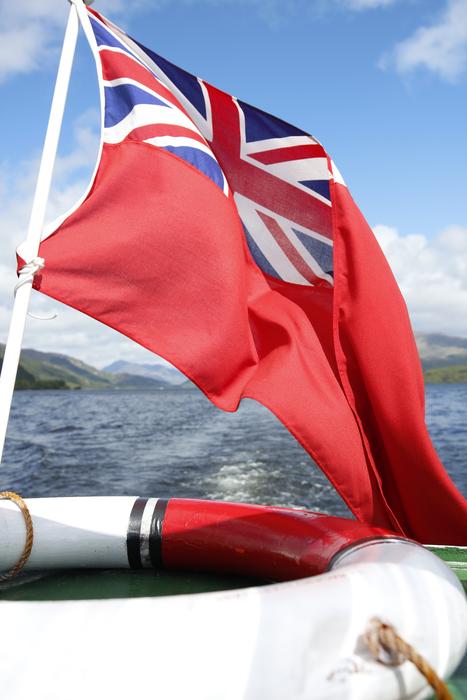 Red flag boat free image download