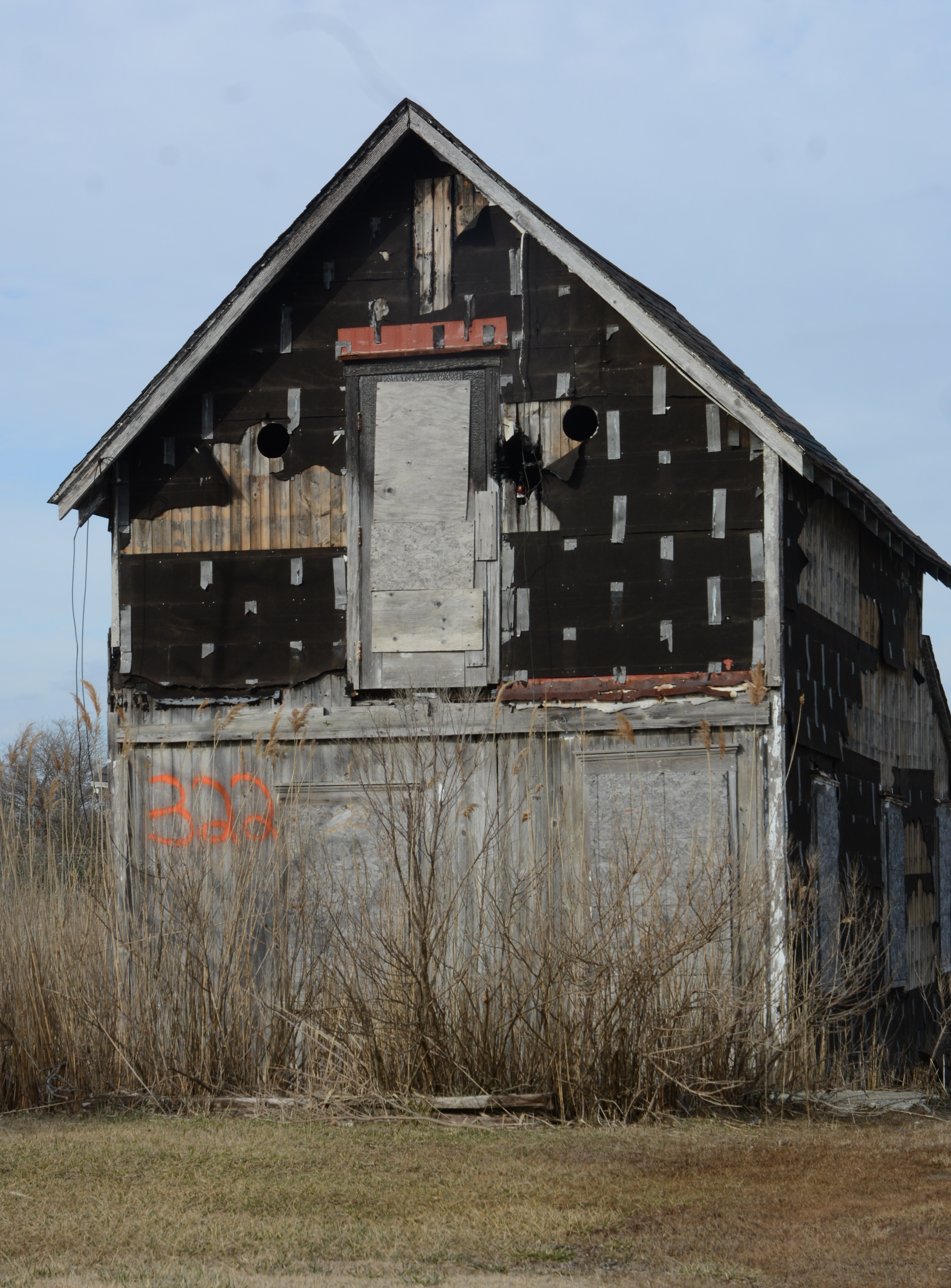 Damages wreck house after the storm free image download
