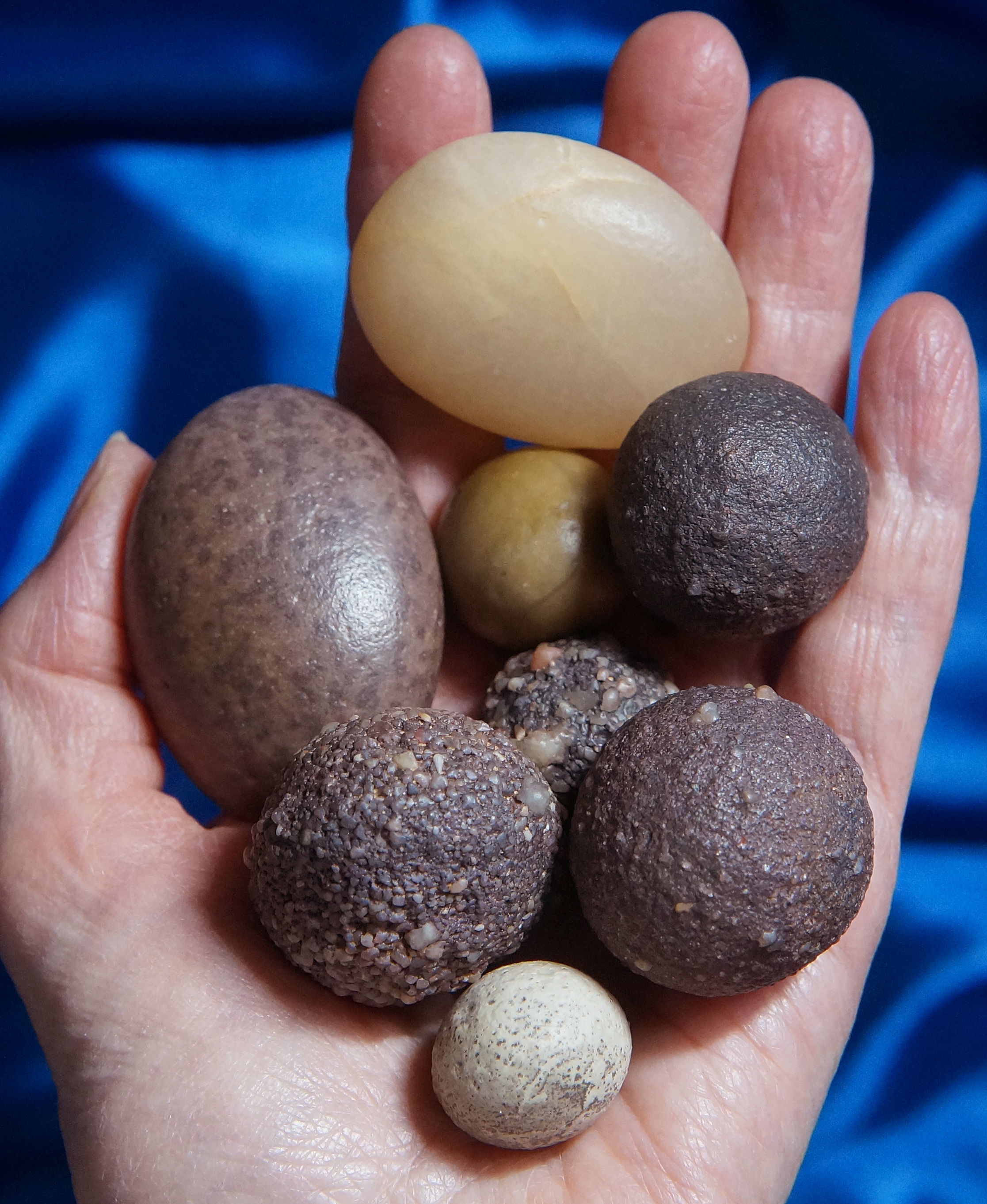 Sahara Desert Stones free image download