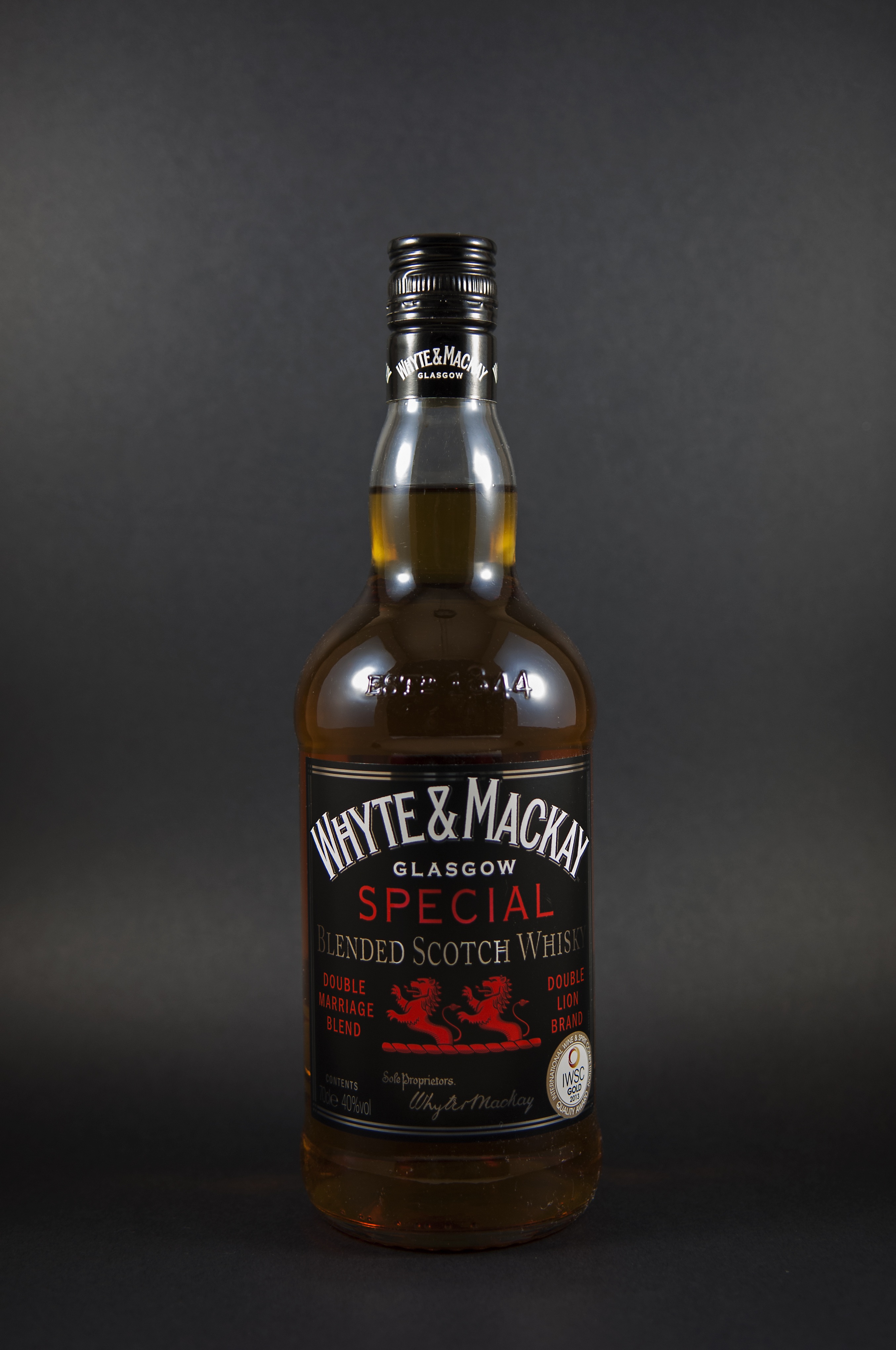 Pure whiskey in bottle free image download