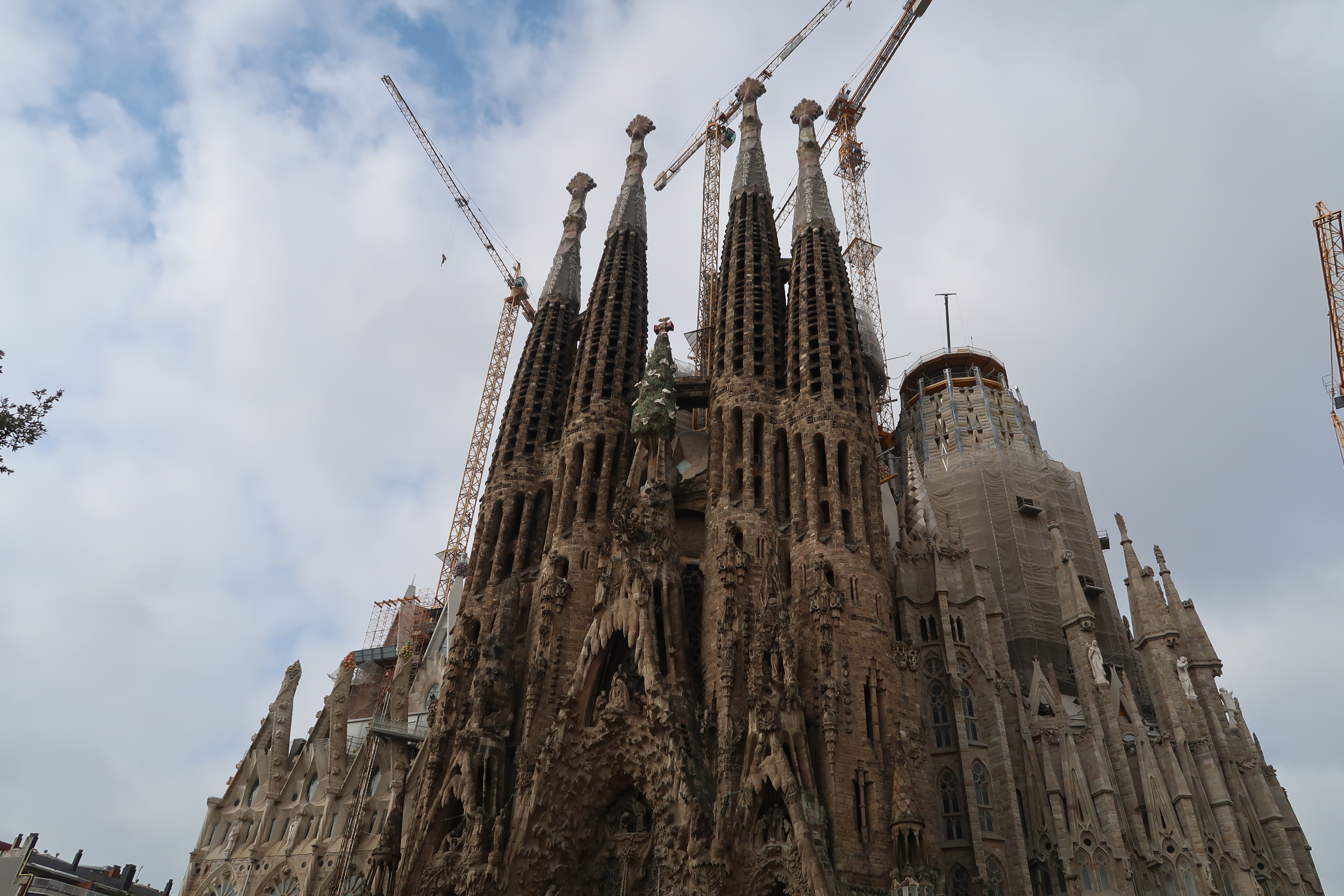 Beautiful Gaudi castle in barcelona free image download