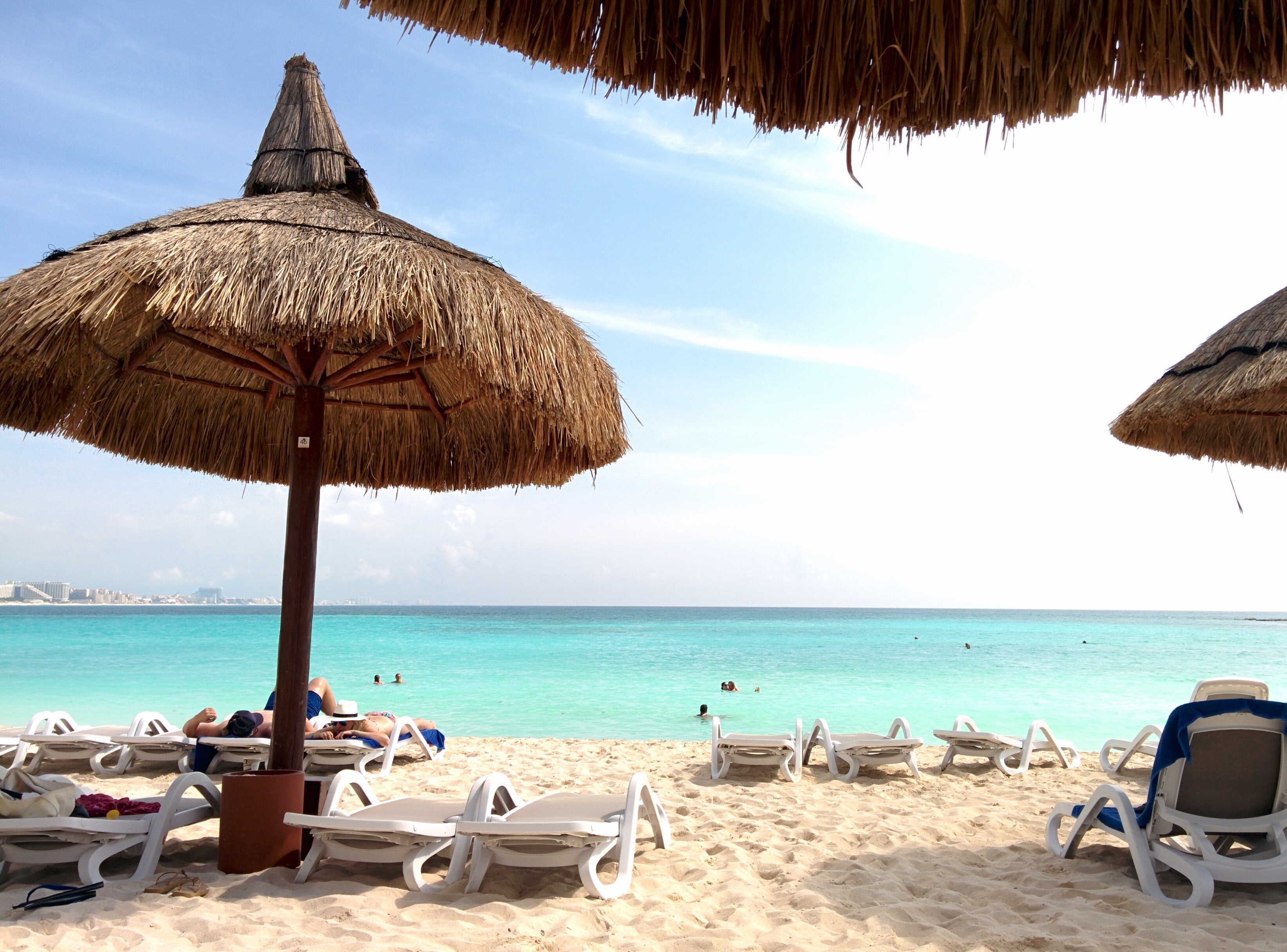 Holiday Travel Tanning free image download