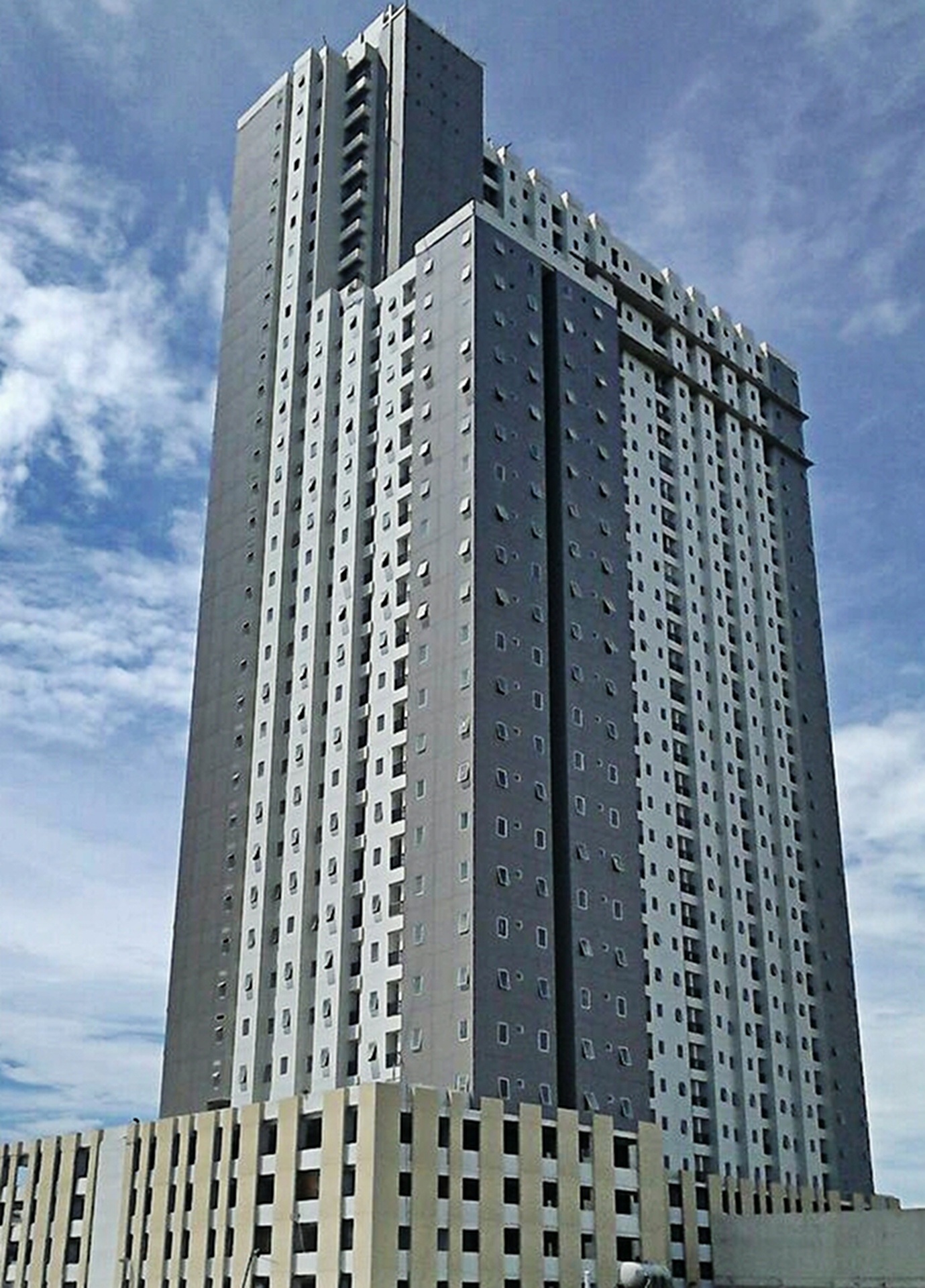 New grey Apartment Building at sky free image download