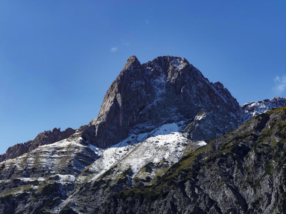 Summit Mountain Massif free image download